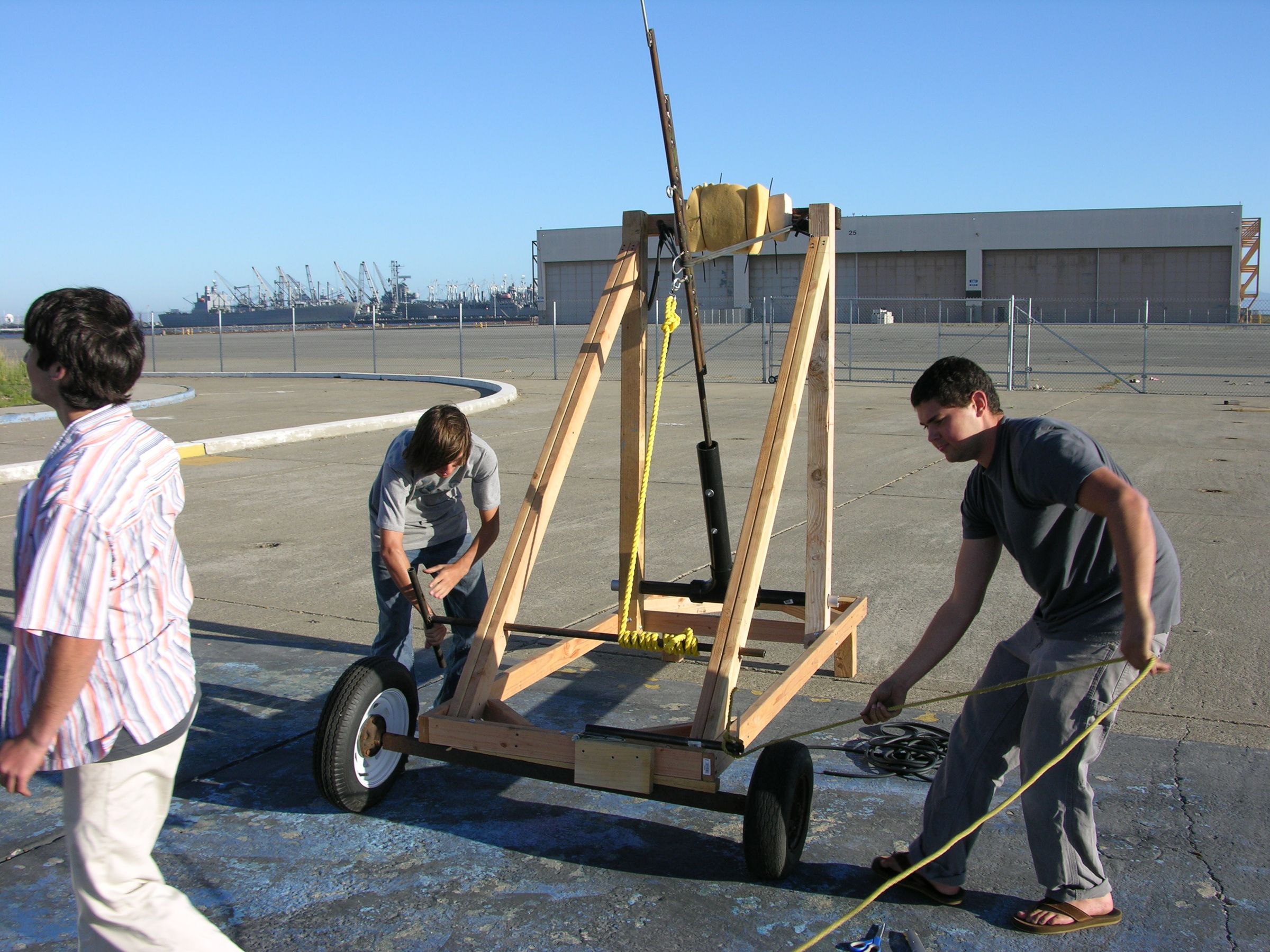 How to Build a Catapult : 15 Steps (with Pictures) - Instructables