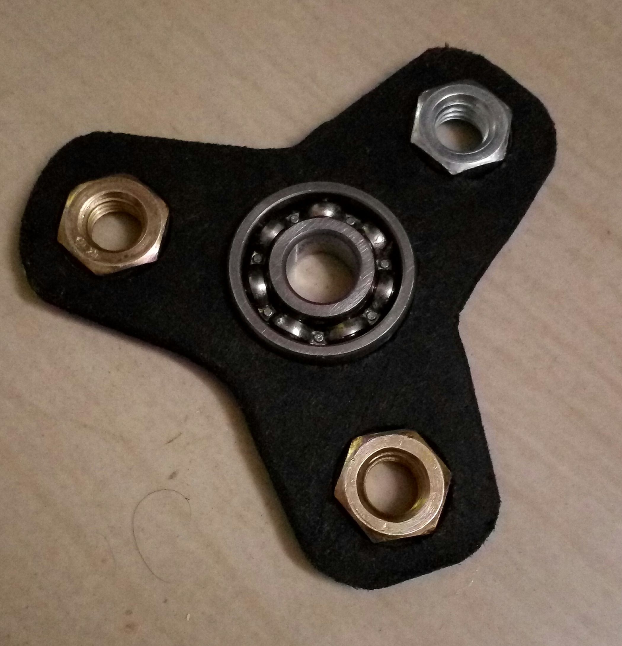 Fidget Spinner : 4 Steps (with Pictures) - Instructables