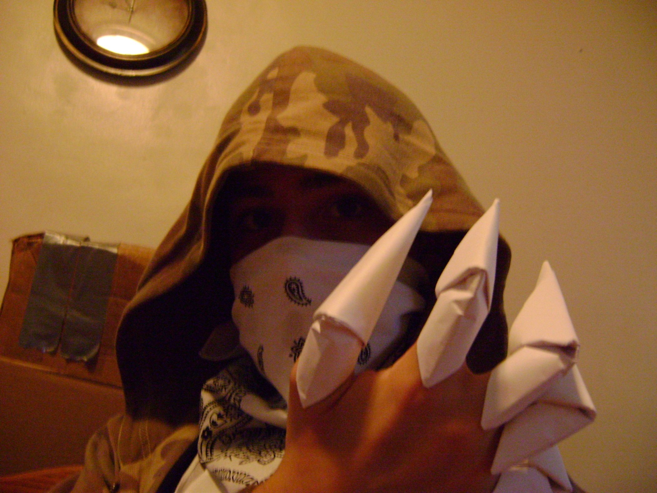 Paper Claw : 8 Steps - Instructables