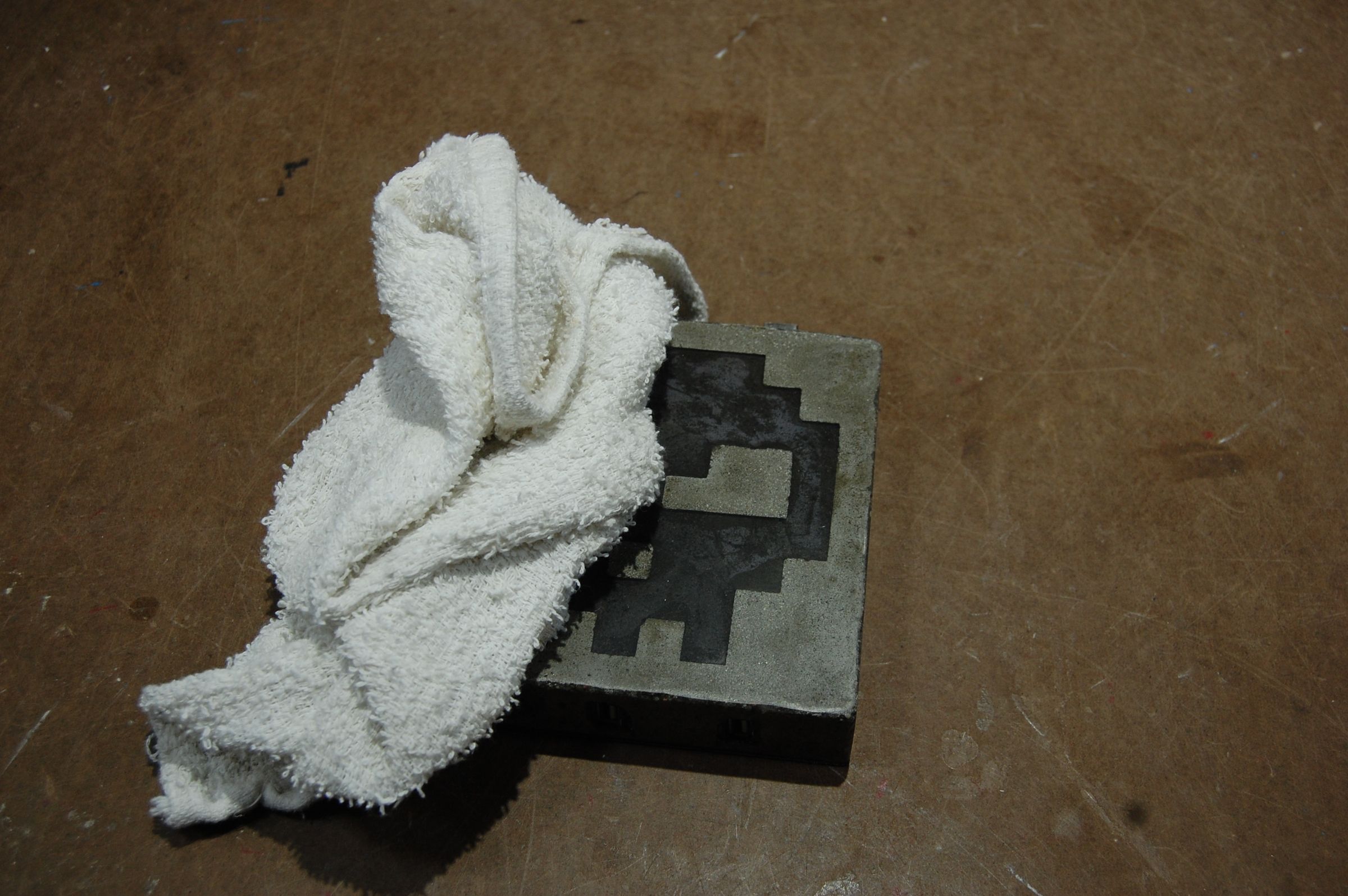The 8-Bit Skull Concrete USB Hub : 11 Steps (with Pictures) - Instructables
