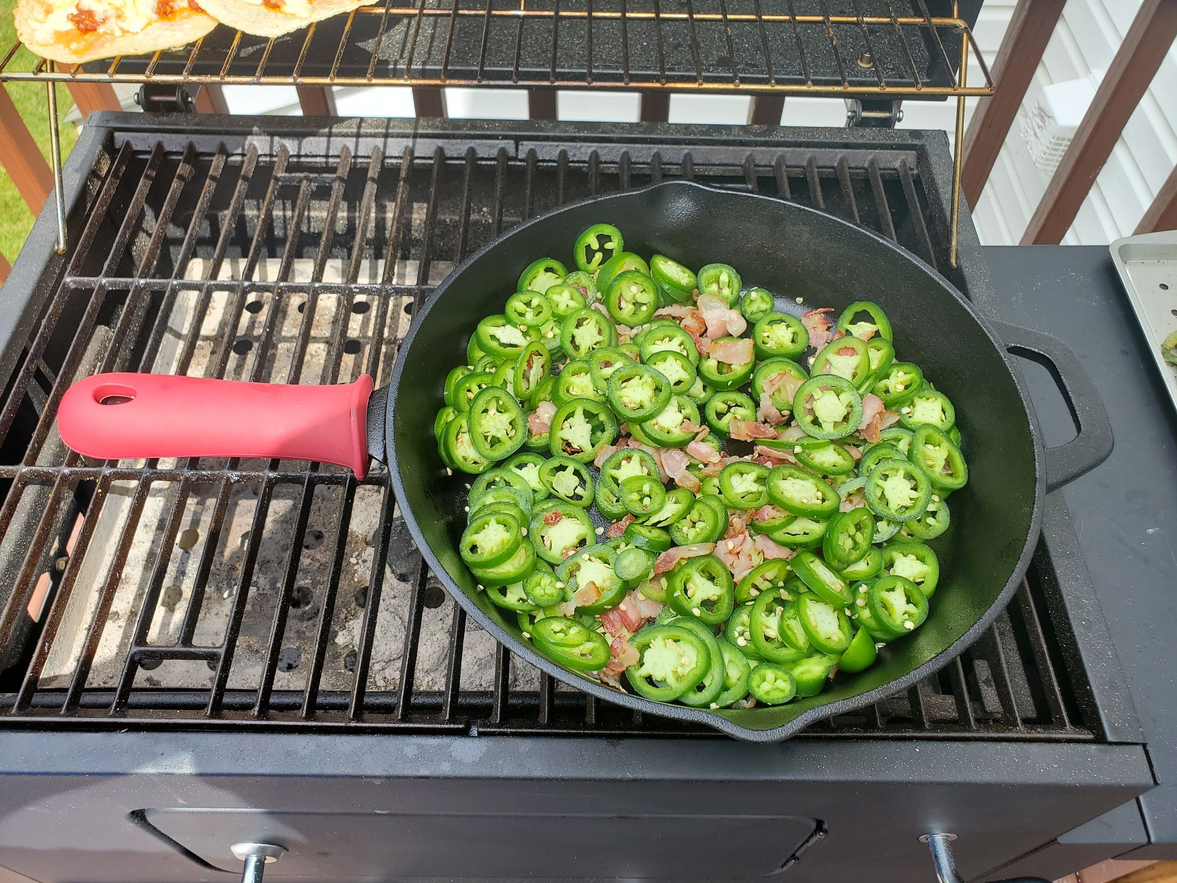 Ribeye Chicharron, Volcanoes and Bacon Jalapeno Dip : 9 Steps (with ...