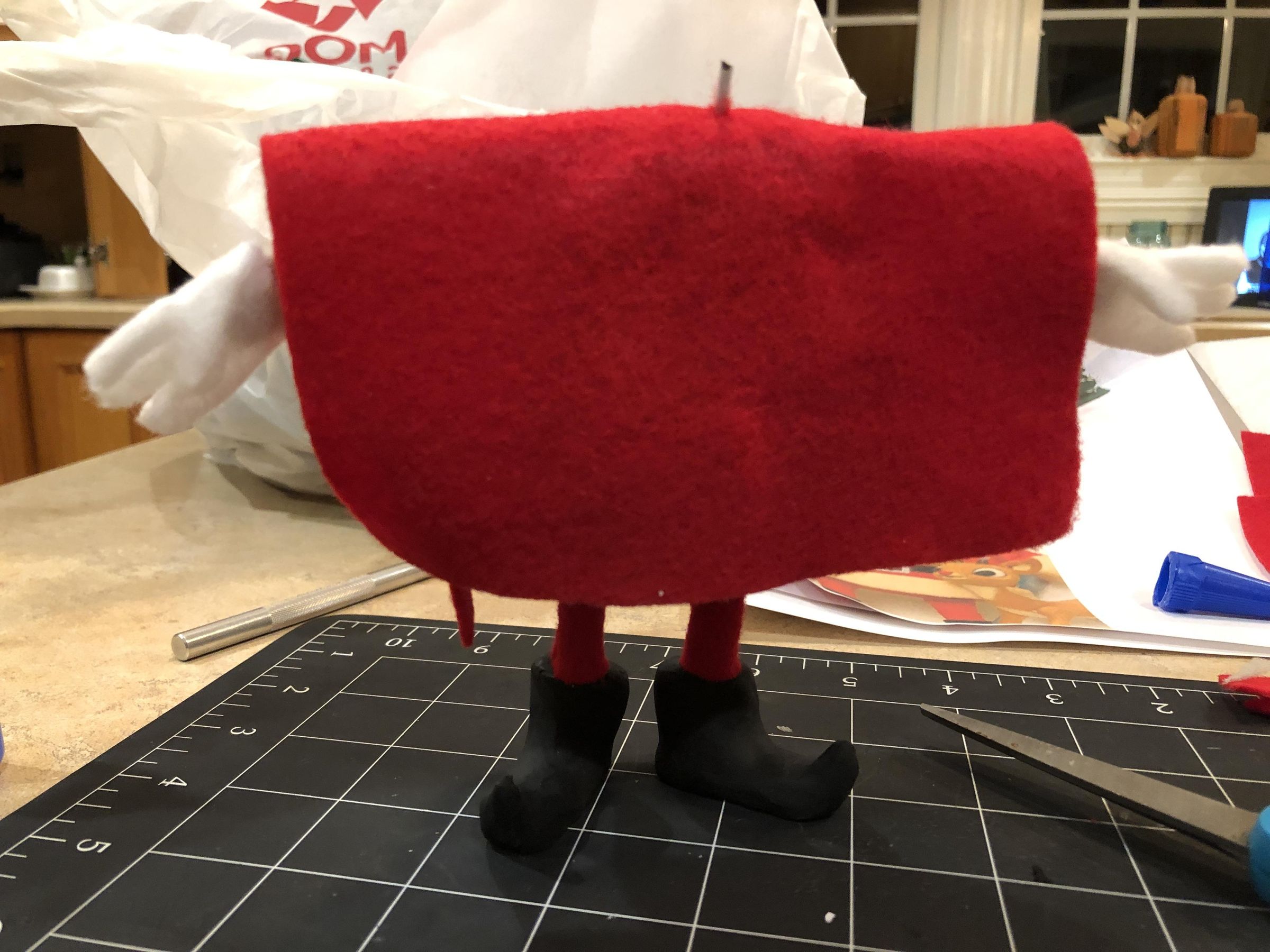 Creating Rudolph the Red Nosed Reindeer Figures for Christmas Card : 18 ...