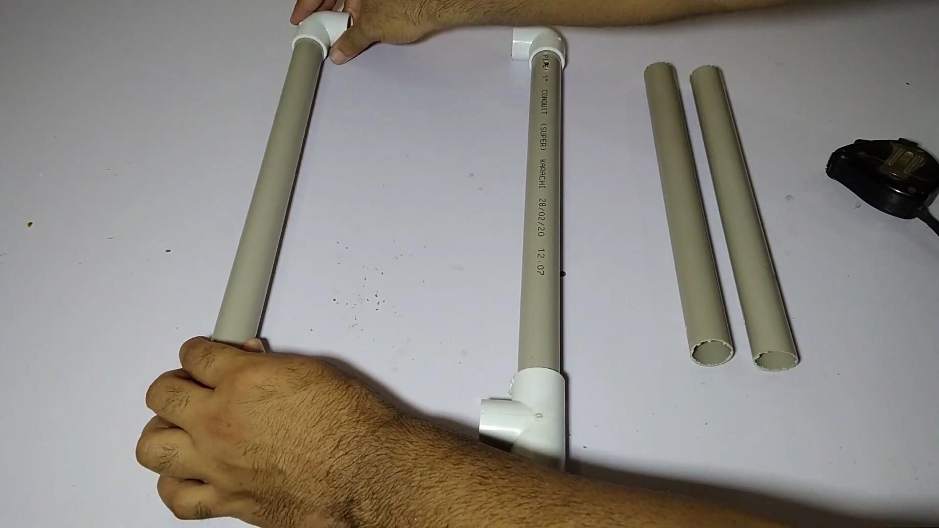 How to Make Shoes Stand With PVC Pipes : 4 Steps (with Pictures ...