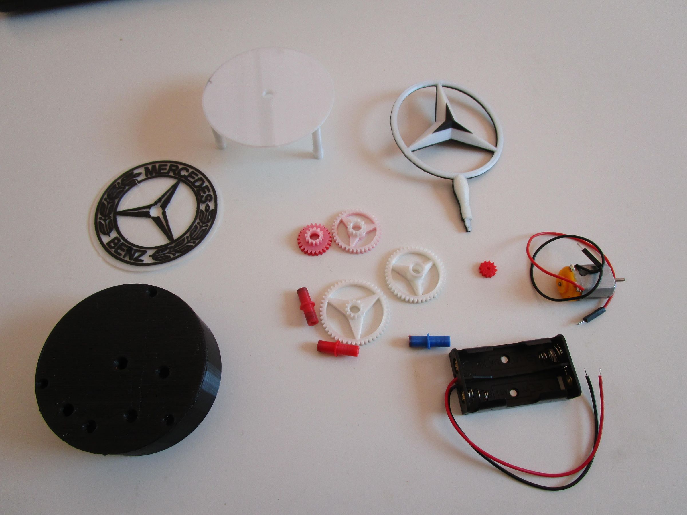 Mercedes-Benz Rotating Logo : 7 Steps (with Pictures) - Instructables