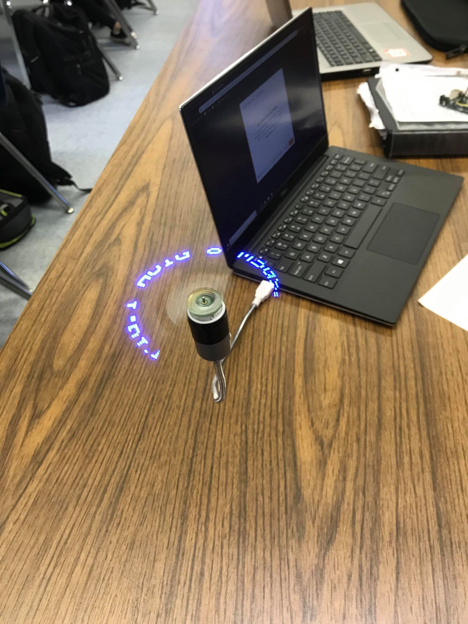 A Simple Propeller LED : 4 Steps - Instructables