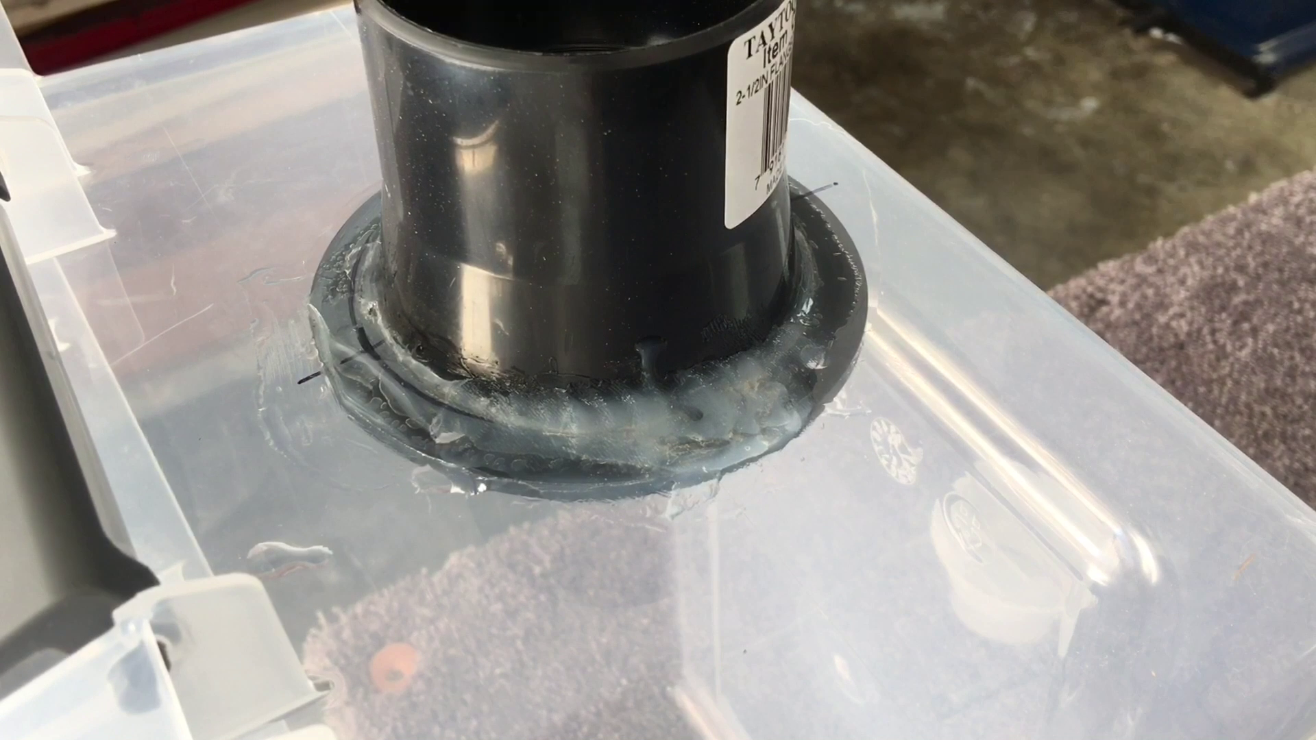 Dust Free Sanding Using a Storage Container : 15 Steps (with Pictures ...