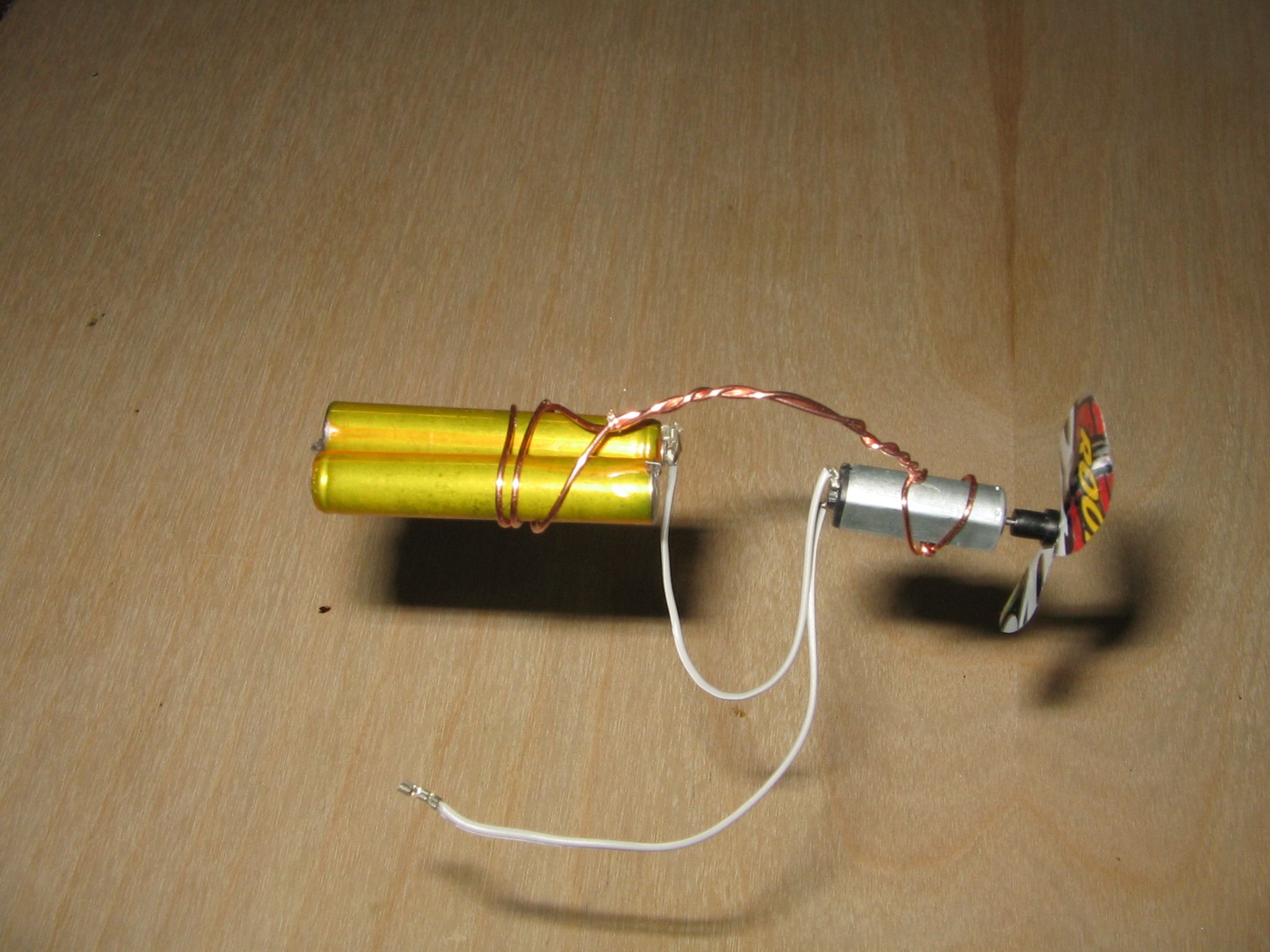 Mini Airplane : 5 Steps (with Pictures) - Instructables