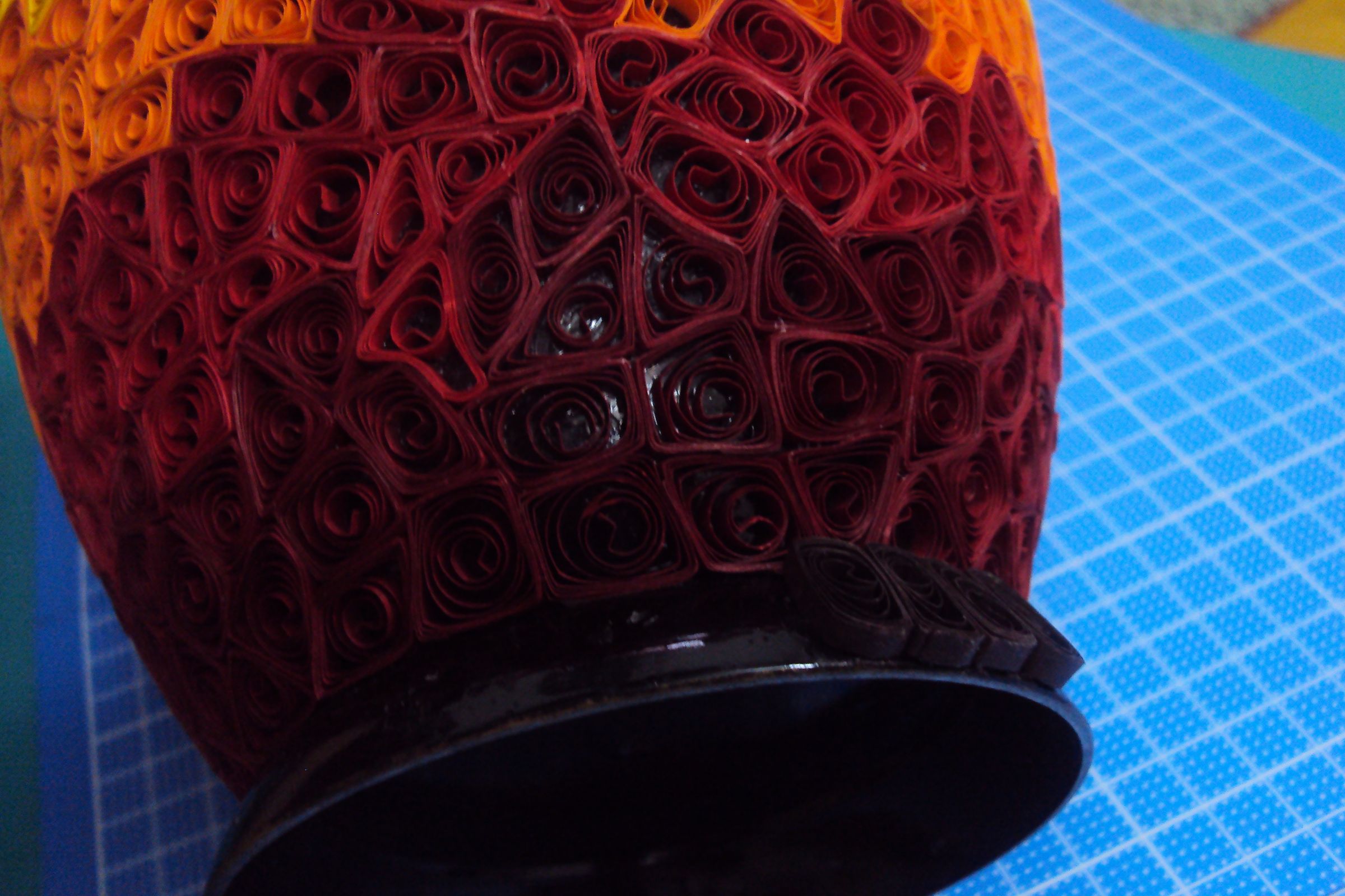 Paper Quilled Vase : 9 Steps (with Pictures) - Instructables