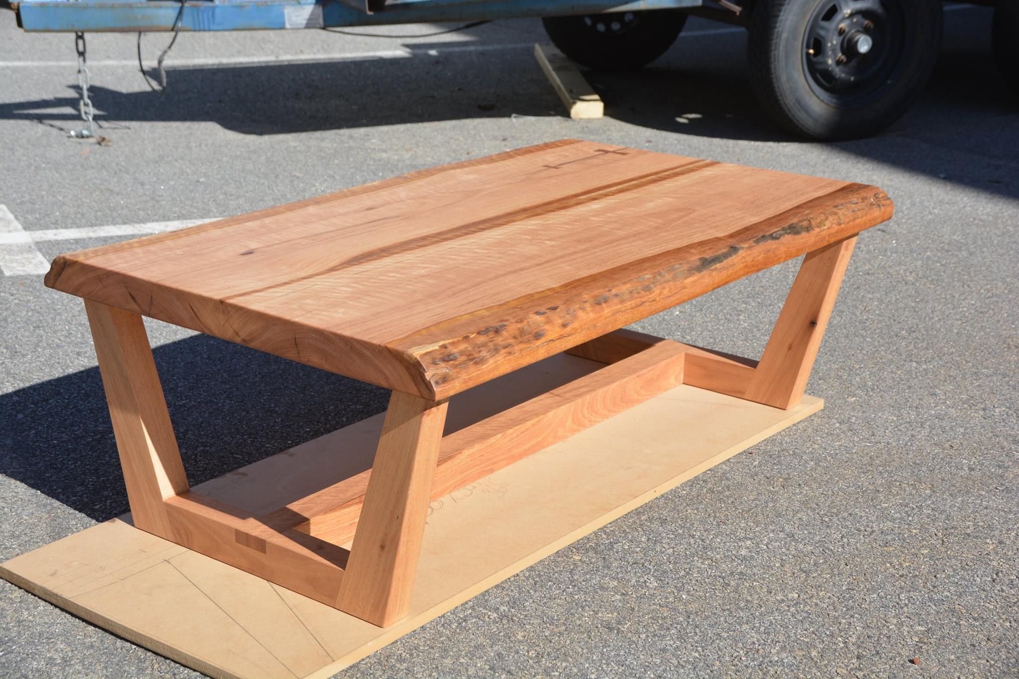 Live Edge Coffee Table - Modern - Instructables