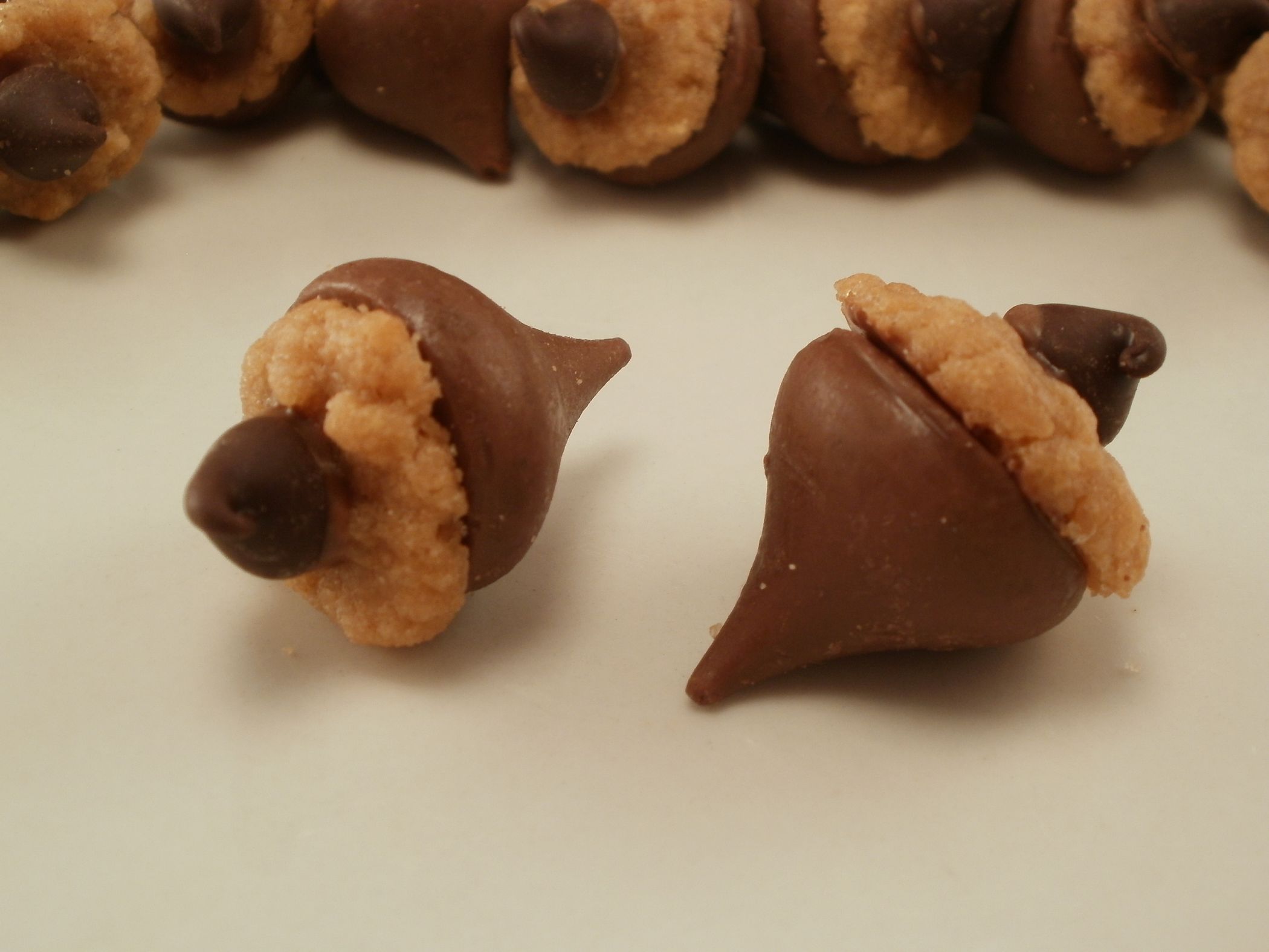 Chocolate Acorns : 3 Steps (with Pictures) - Instructables