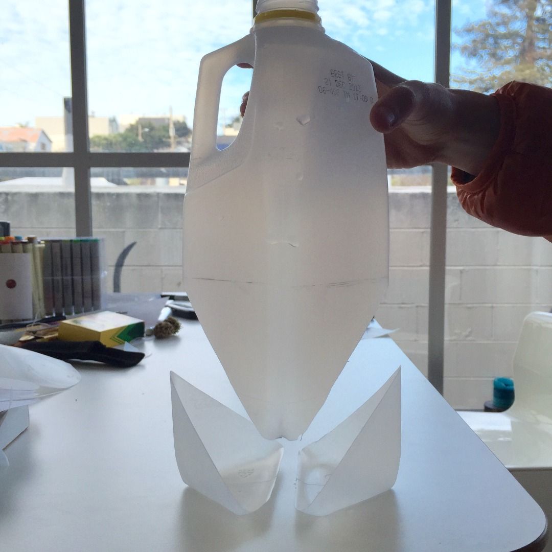 HDPE Tetrahedron Lamp : 10 Steps (with Pictures) - Instructables