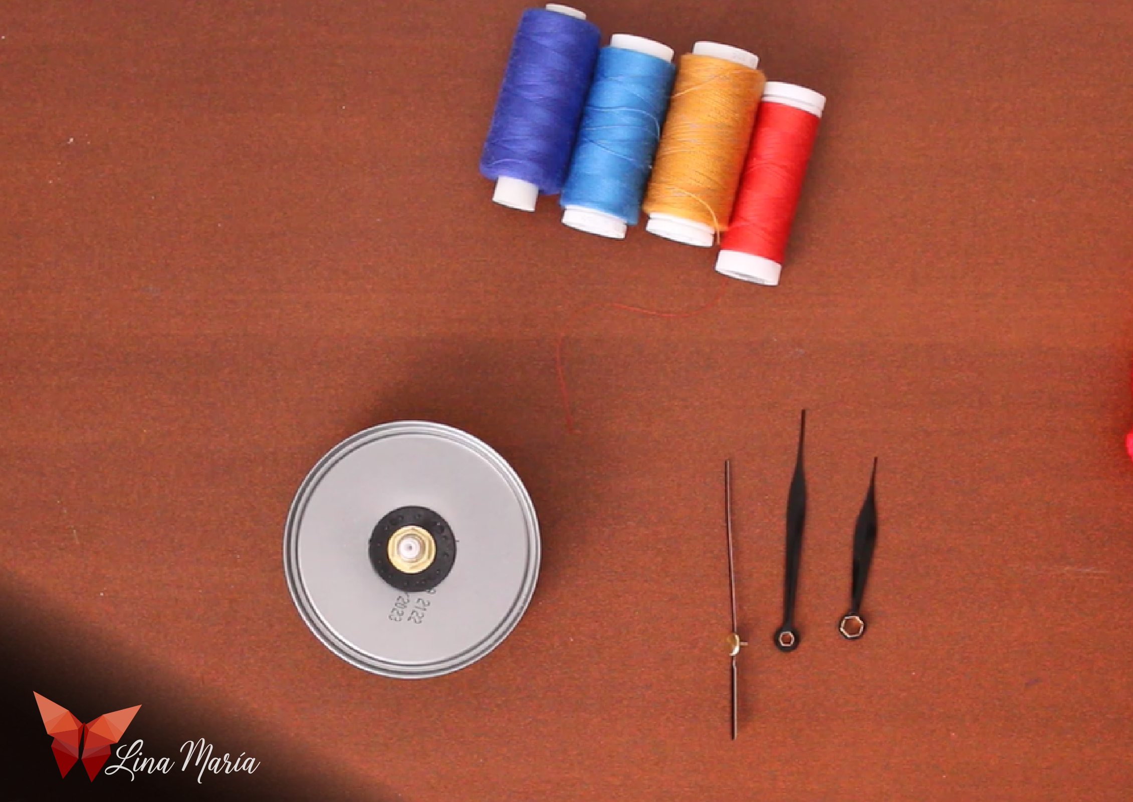 Crochet Knitting Clock ⏰ : 33 Steps (with Pictures) - Instructables