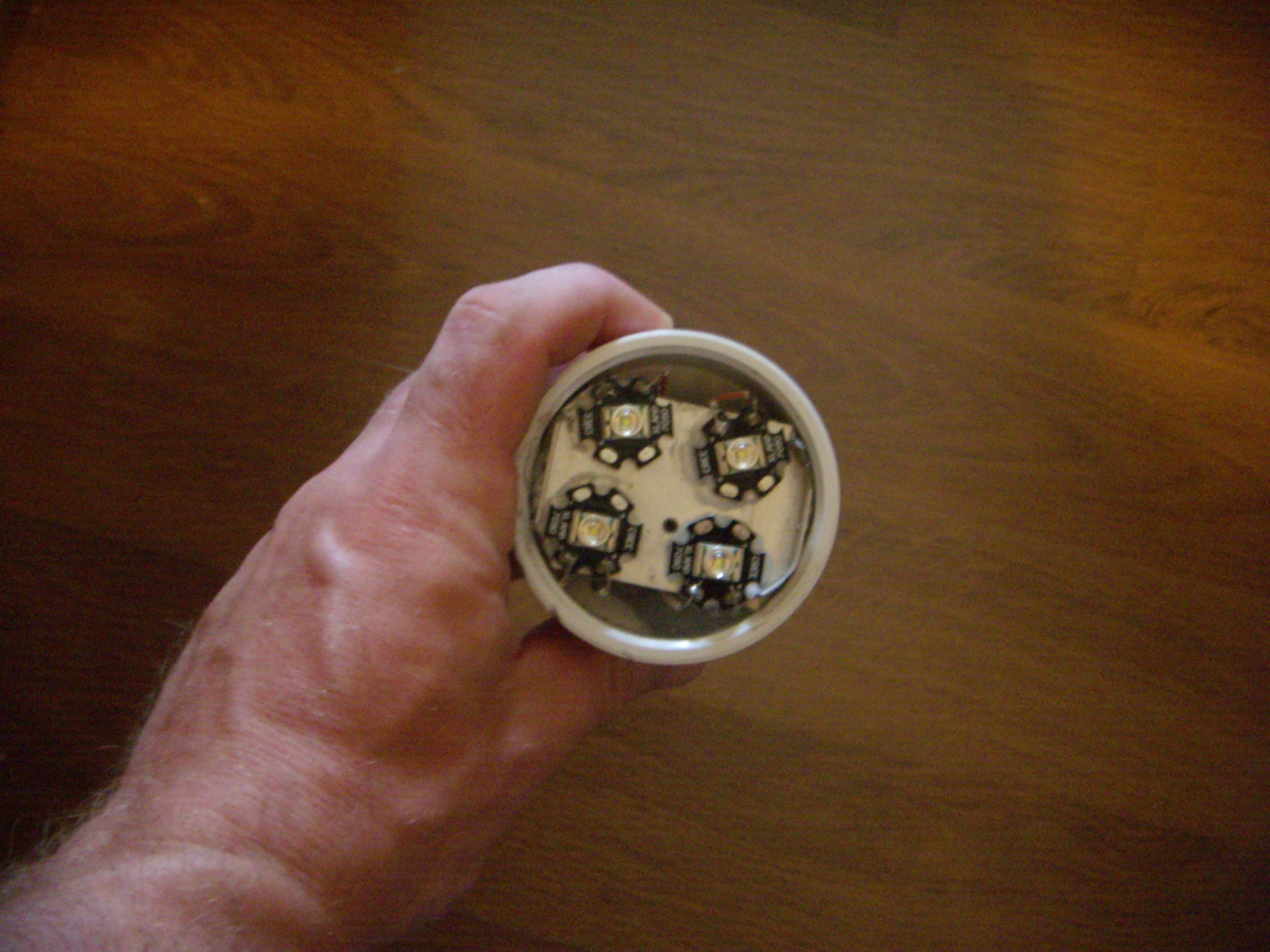 USB Mega Flashlight : 5 Steps - Instructables