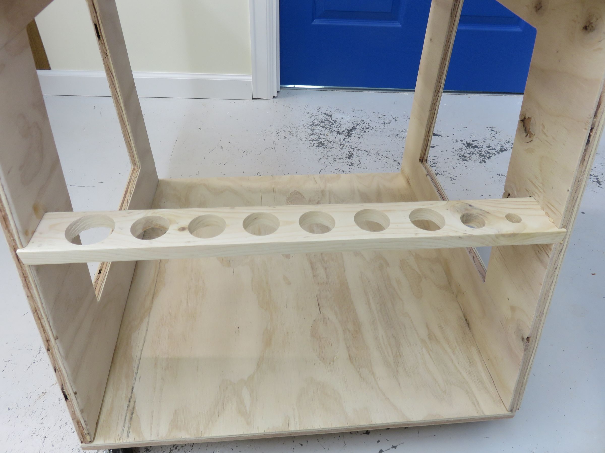 Movable Shop Tool Ladder : 5 Steps (with Pictures) - Instructables