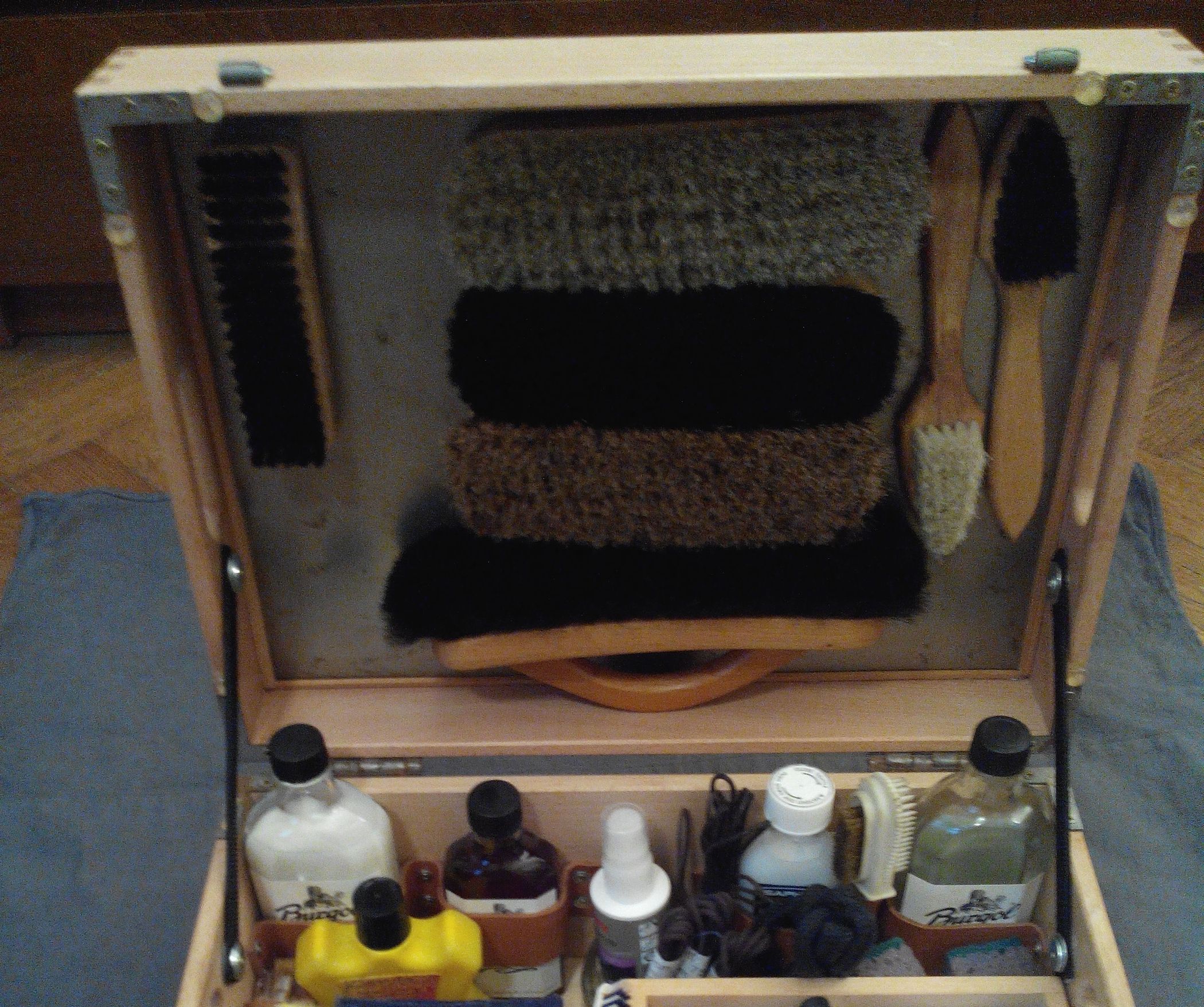 Shoe-Shine-Box : 6 Steps - Instructables