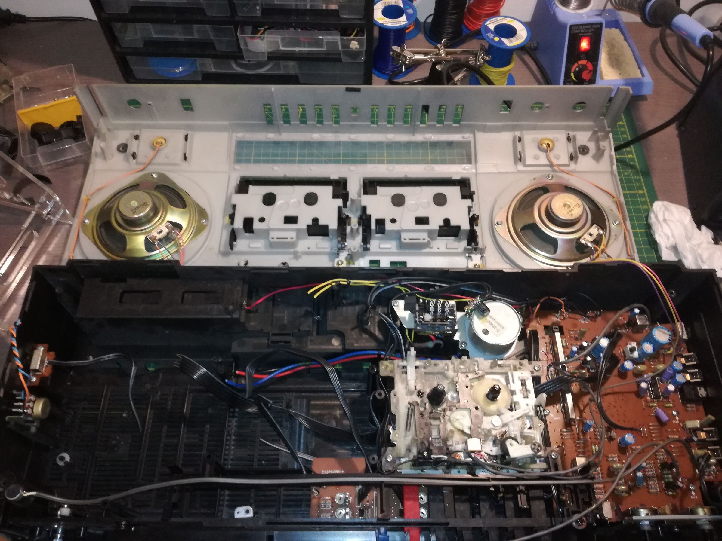 Remodeled 80s Boombox : 8 Steps (with Pictures) - Instructables