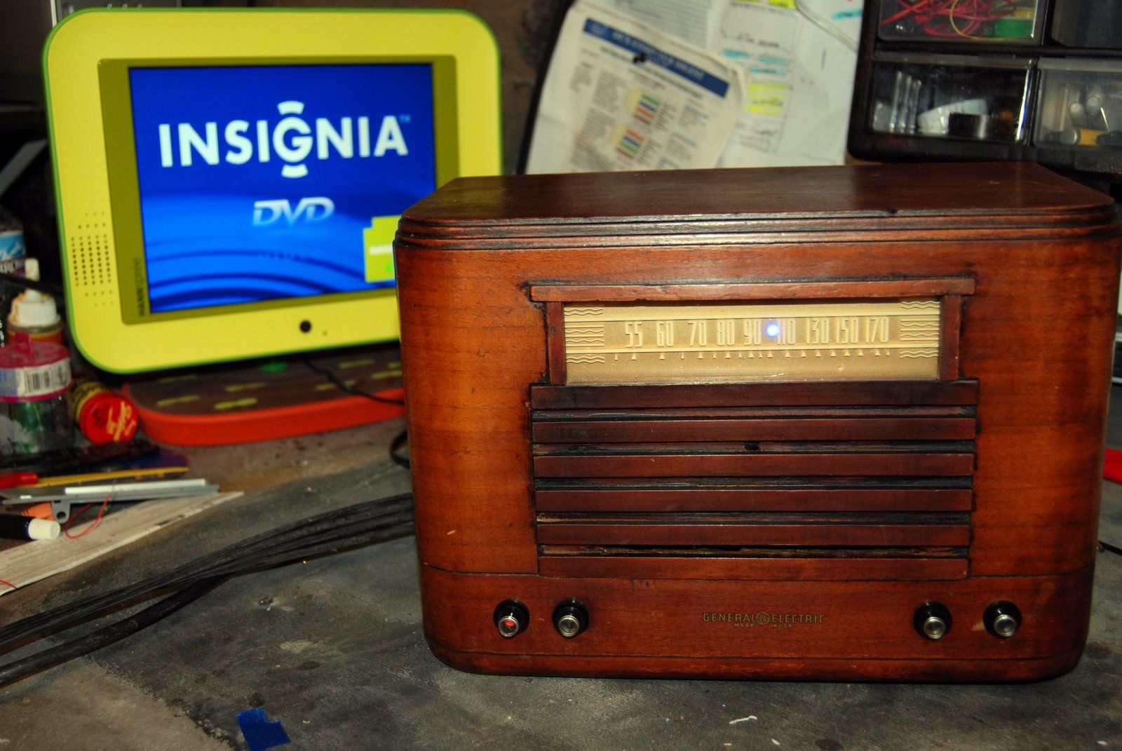 Retro DVD Player : 8 Steps (with Pictures) - Instructables
