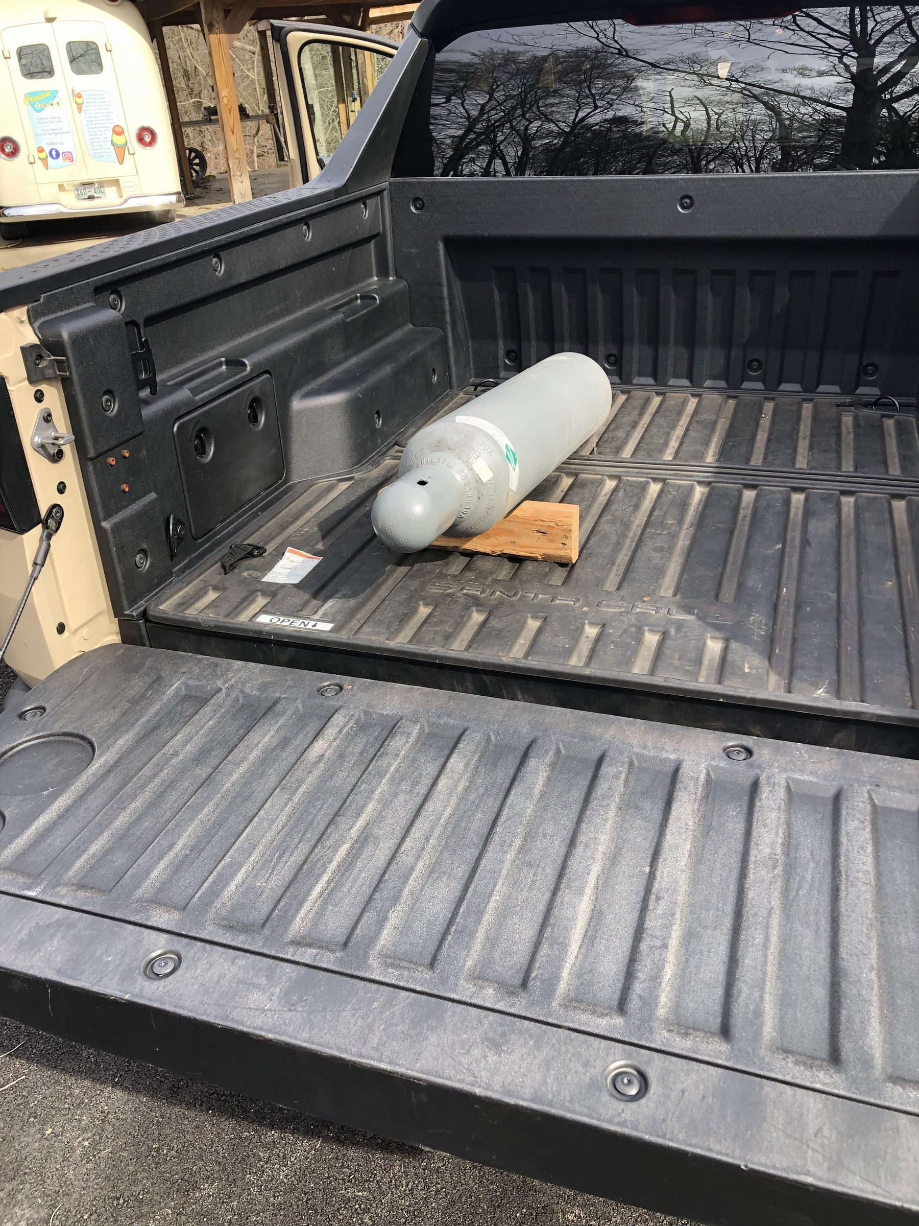 Secure a Welding Tank : 9 Steps - Instructables