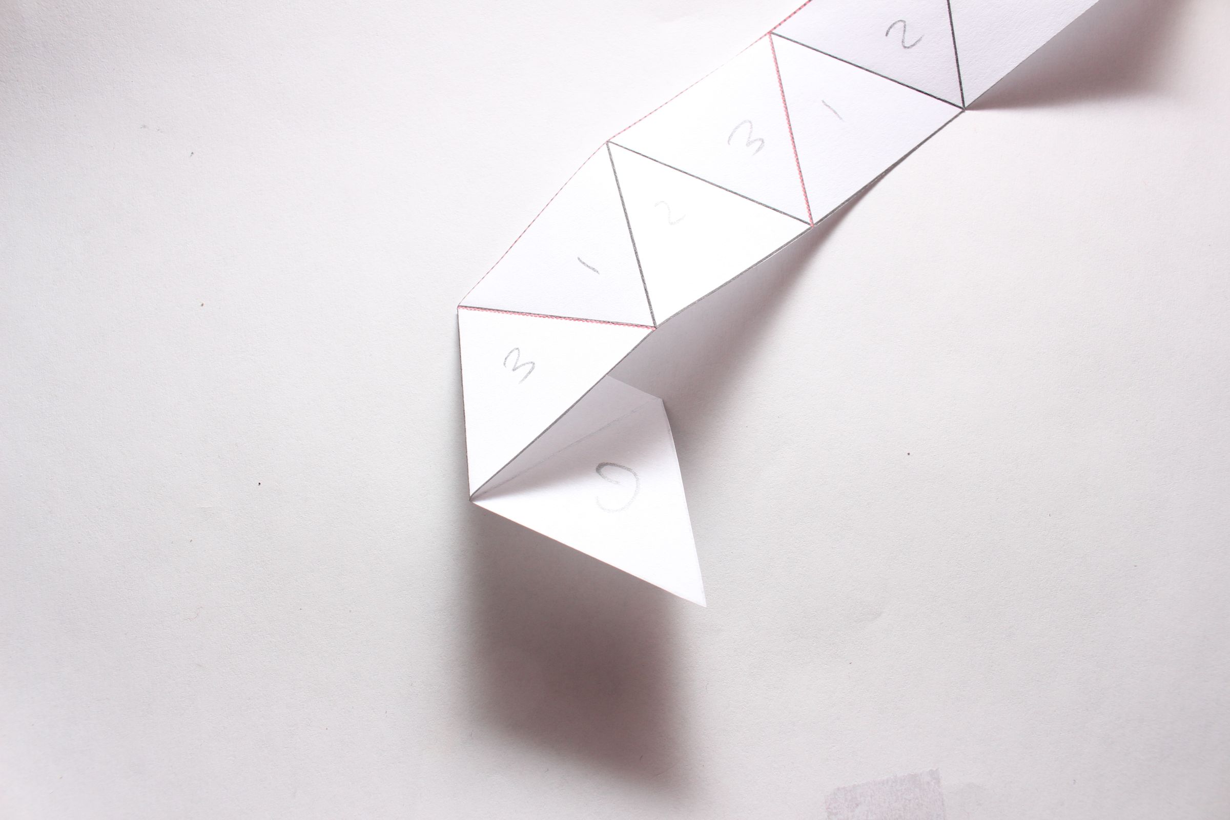 Trihexaflexagons and Hexahexaflexagons : 12 Steps - Instructables