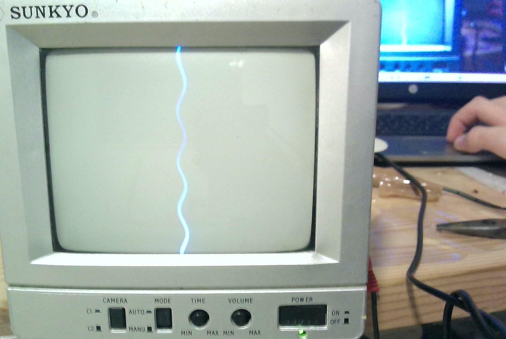 DIY Single-Axis CRT Oscilloscope : 4 Steps - Instructables