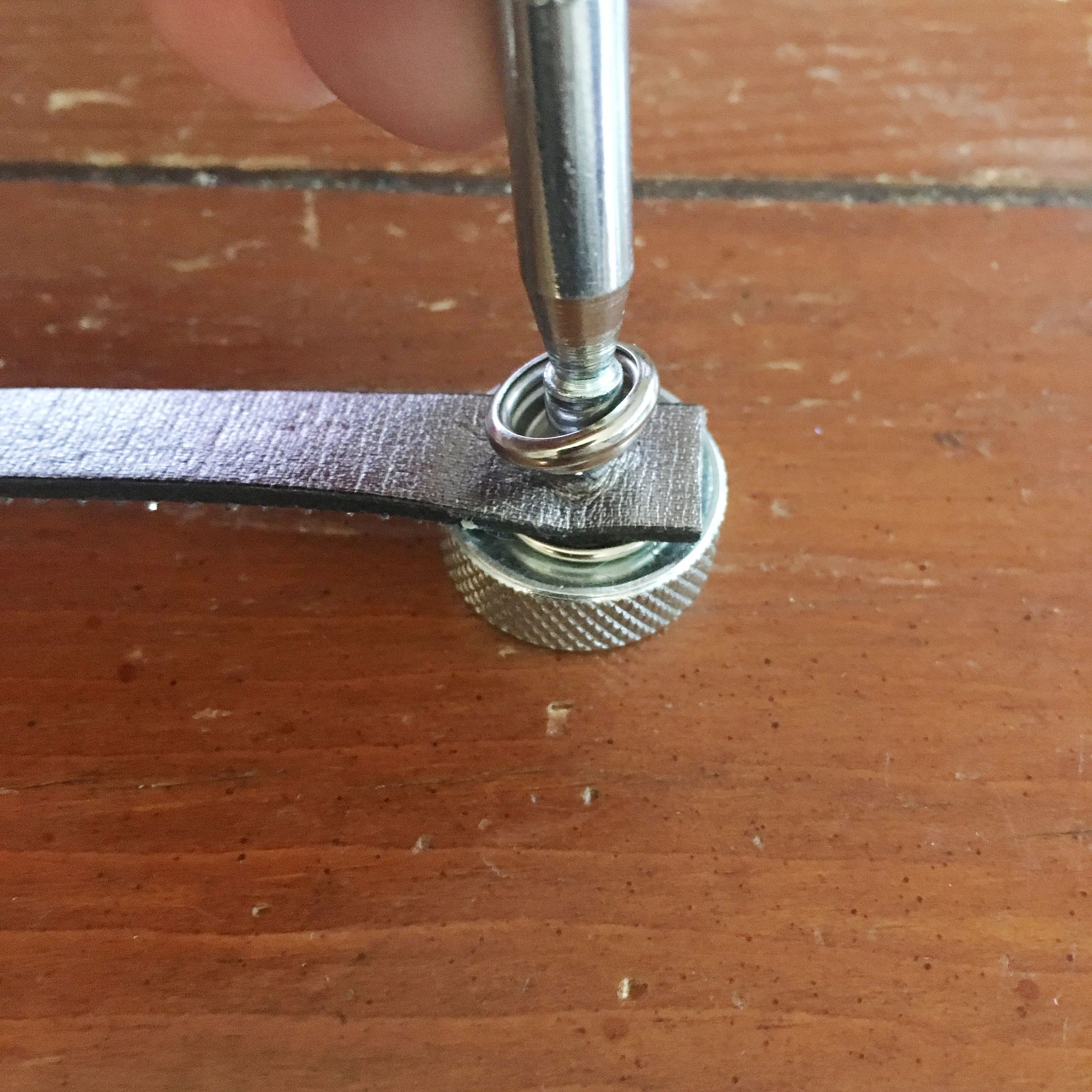 Easy Leather Snap Cuff : 5 Steps (with Pictures) - Instructables