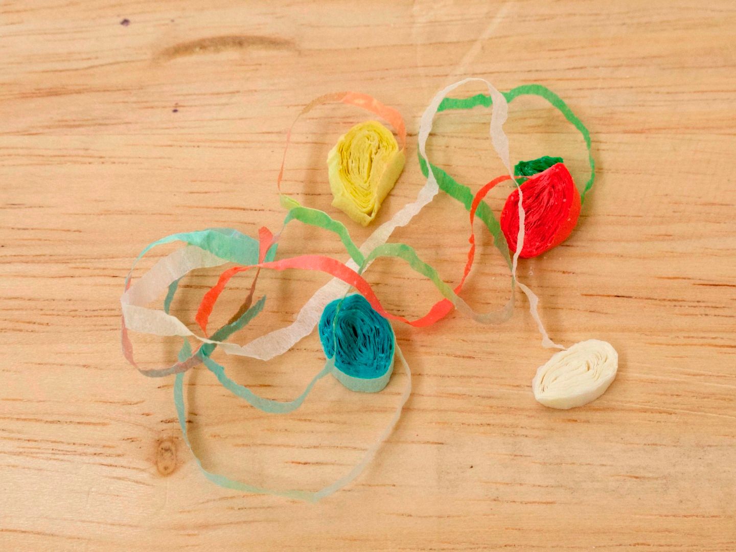 Glitter Roulette With Party Poppers : 7 Steps (with Pictures ...