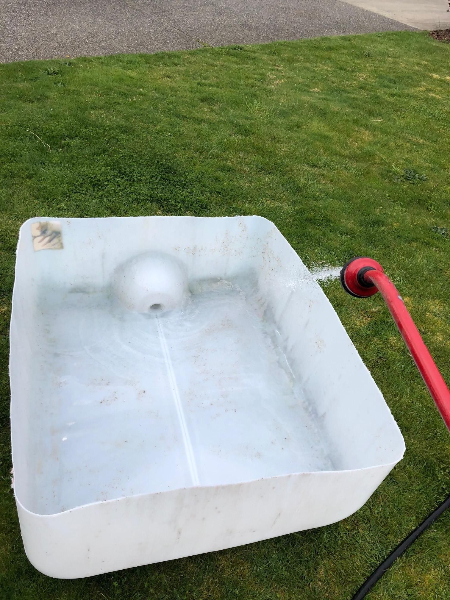 Garden Planters - From an IBC Tote and Old Fence : 13 Steps (with ...