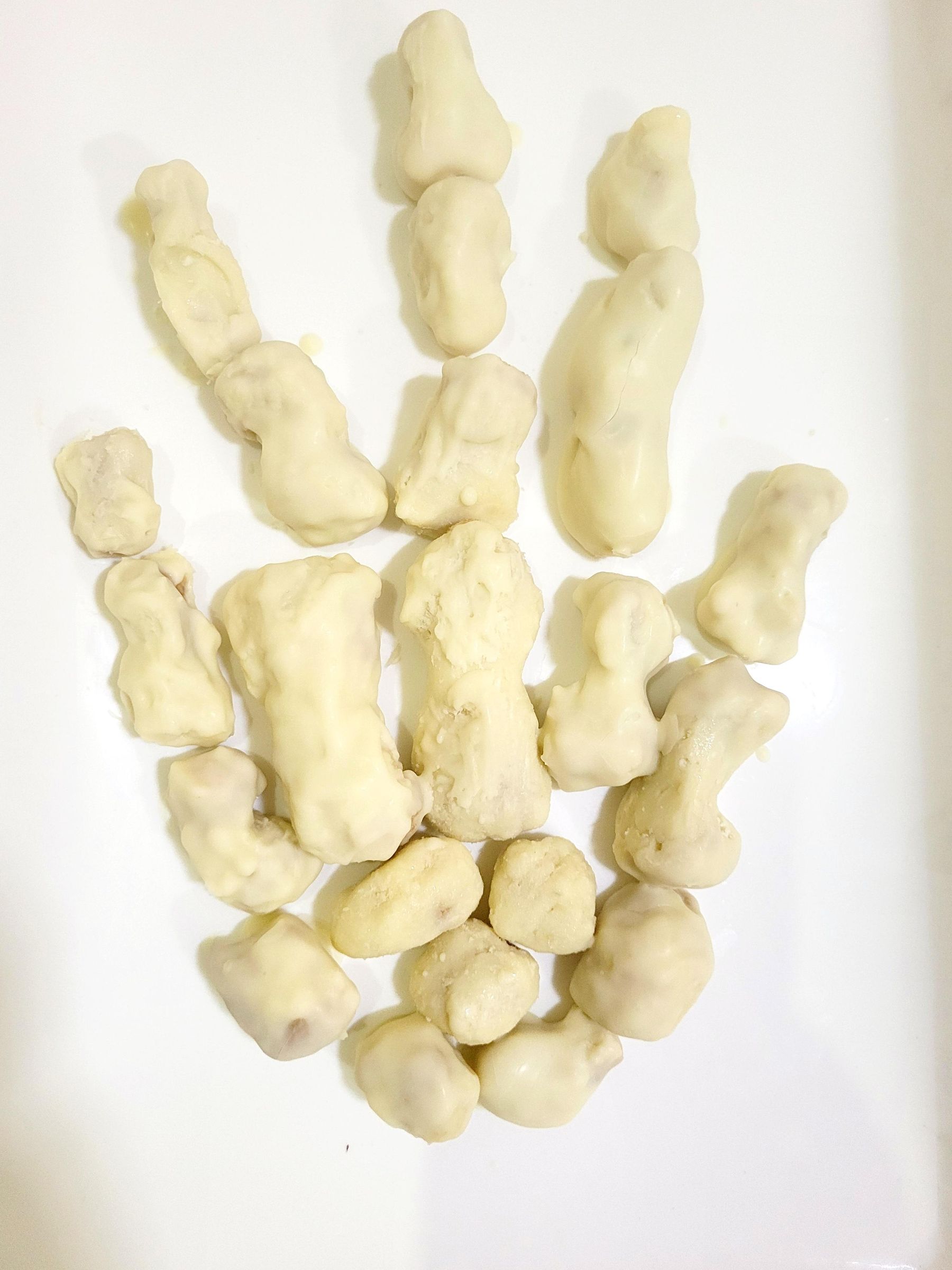 Zombie Skeleton Hand Candy : 18 Steps (with Pictures) - Instructables