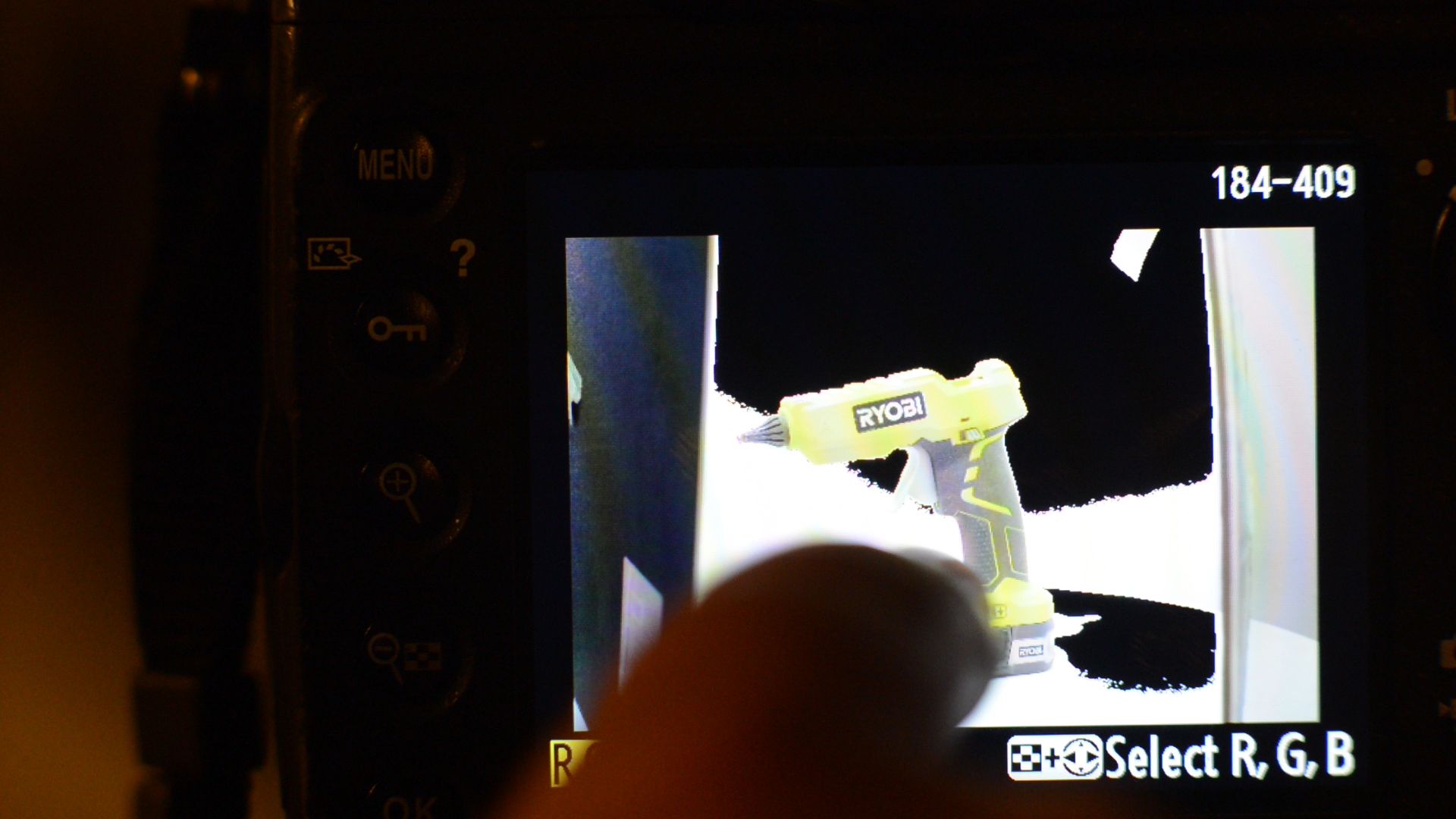 Make Perfect White Backgrounds (4 Ways + More Tips) : 6 Steps ...