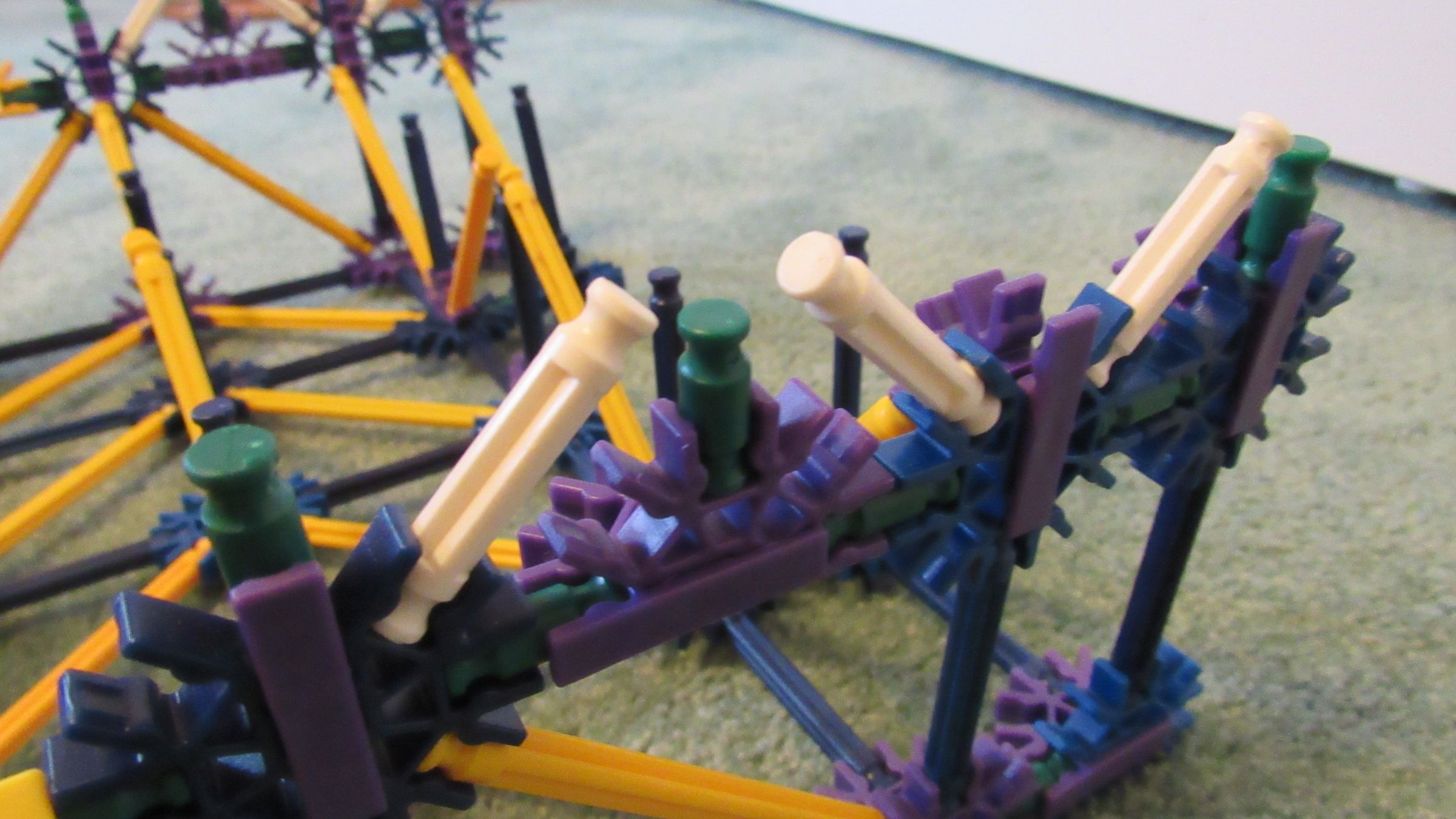 K'nex Foosball Table Instructions : 8 Steps (with Pictures) - Instructables