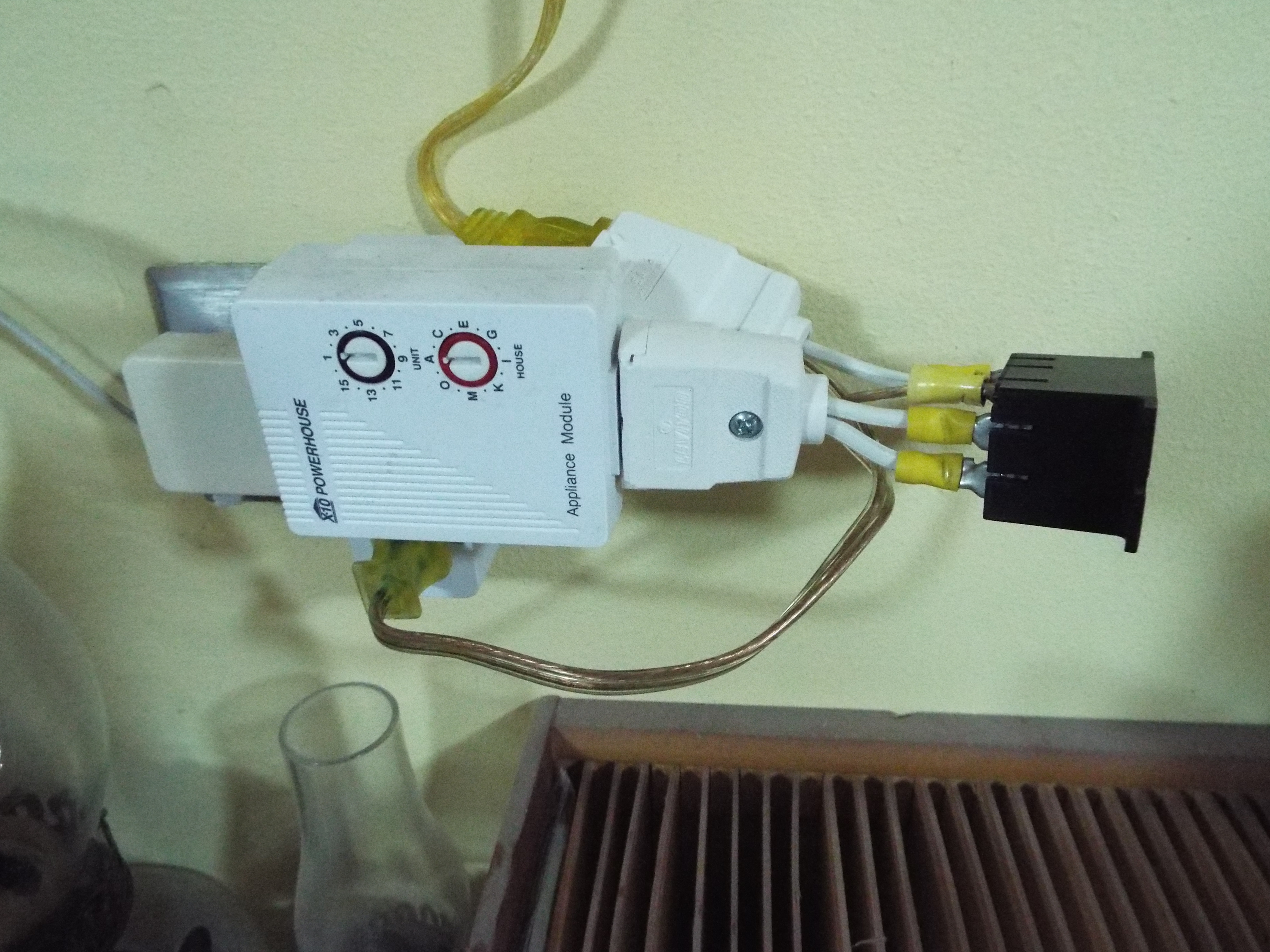 X10 Module Controlling an LED Light With NO Leakage : 6 Steps ...