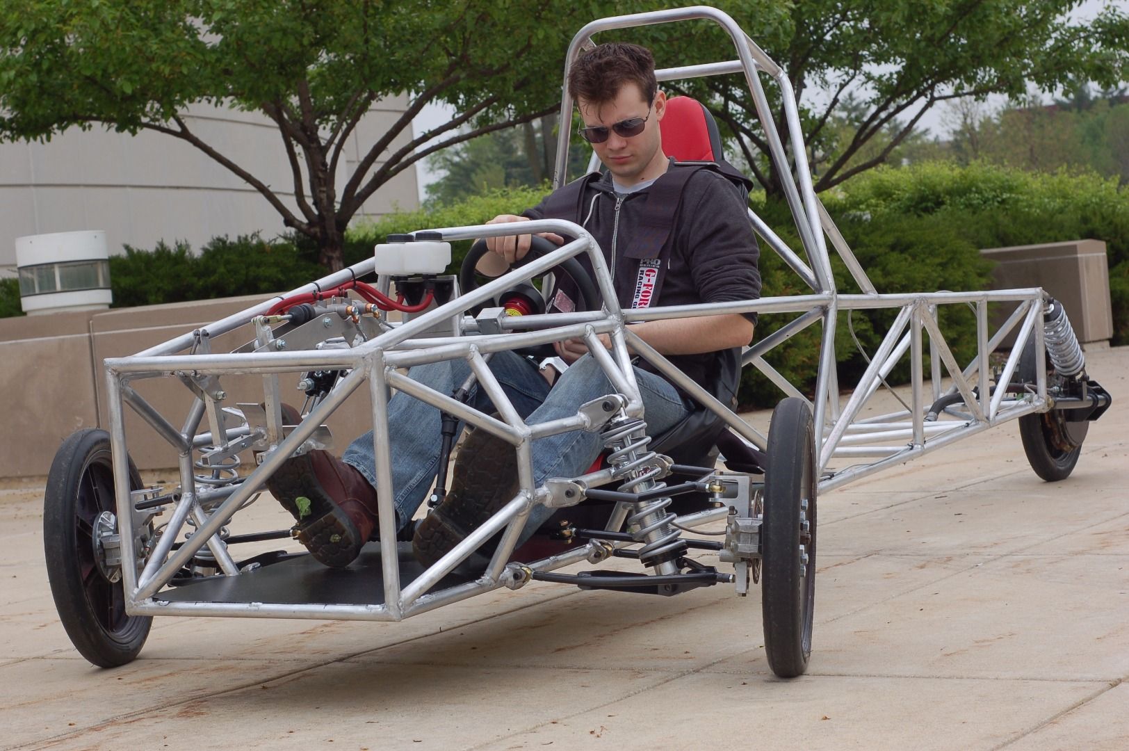 Engineering a 3 Wheel Vehicle Chassis : 15 Steps (with Pictures ...