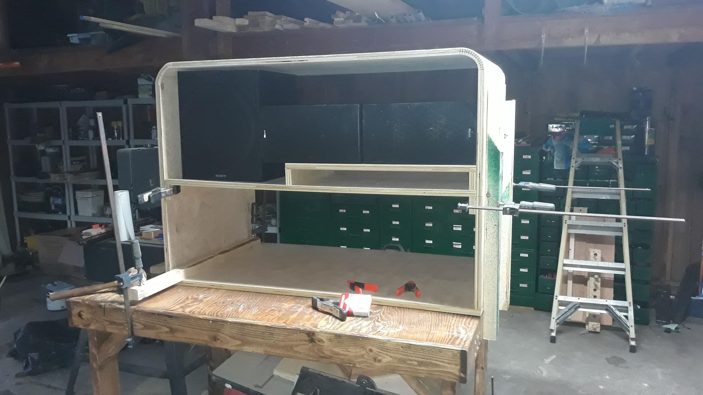 Jukebox TV Stand : 9 Steps (with Pictures) - Instructables