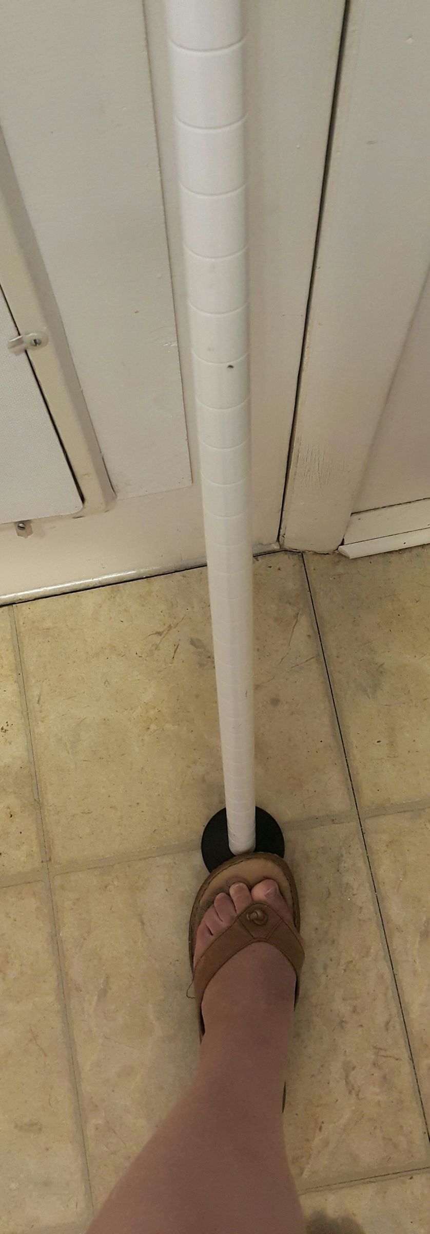 Solid Steel Door Jam (or Brace) for Security : 6 Steps - Instructables