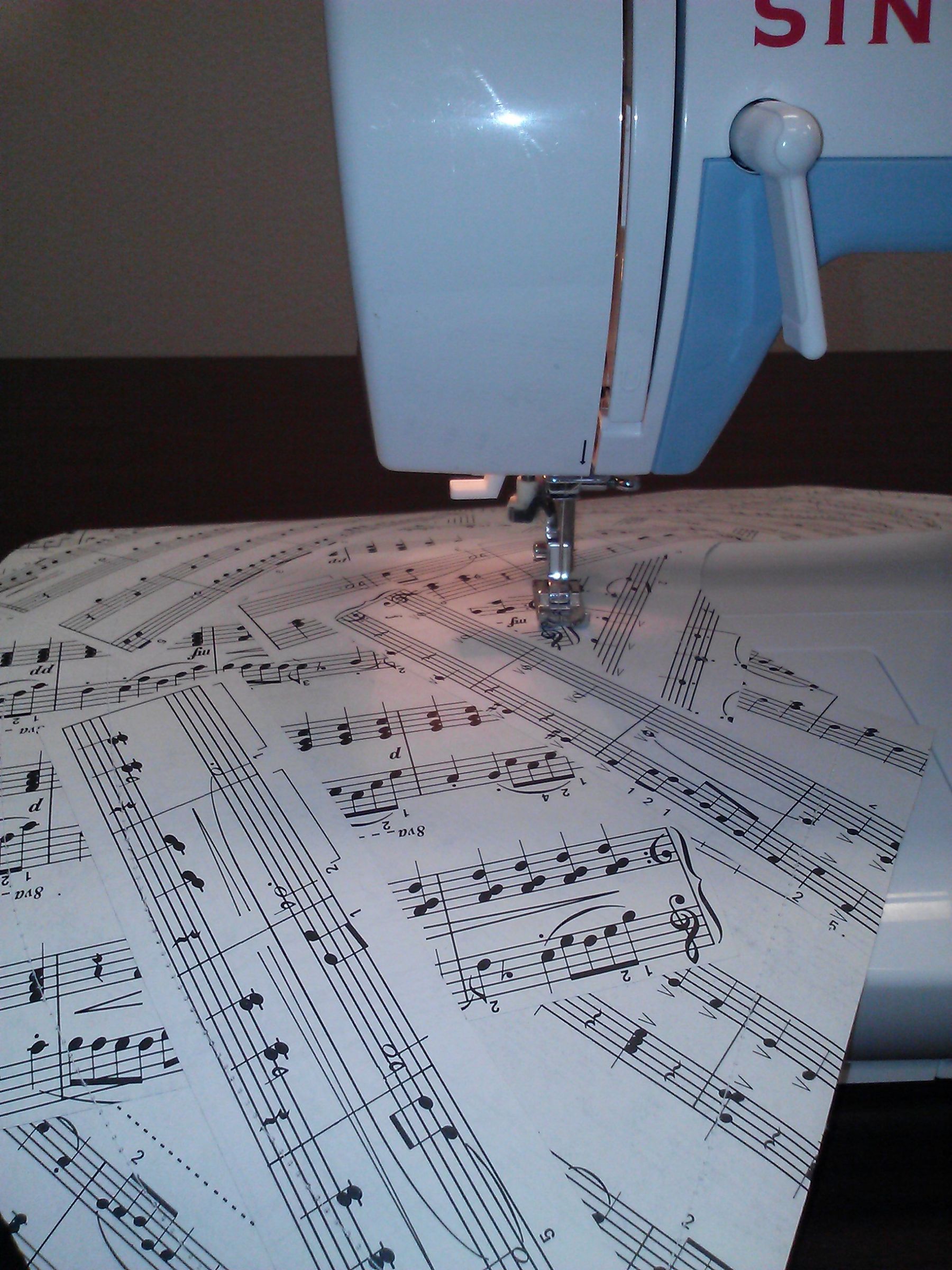 Sheet Music Lampshade : 7 Steps - Instructables