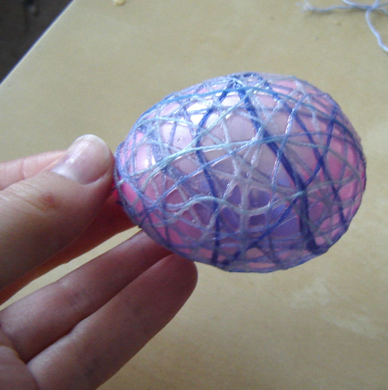 String Easter Eggs : 8 Steps (with Pictures) - Instructables
