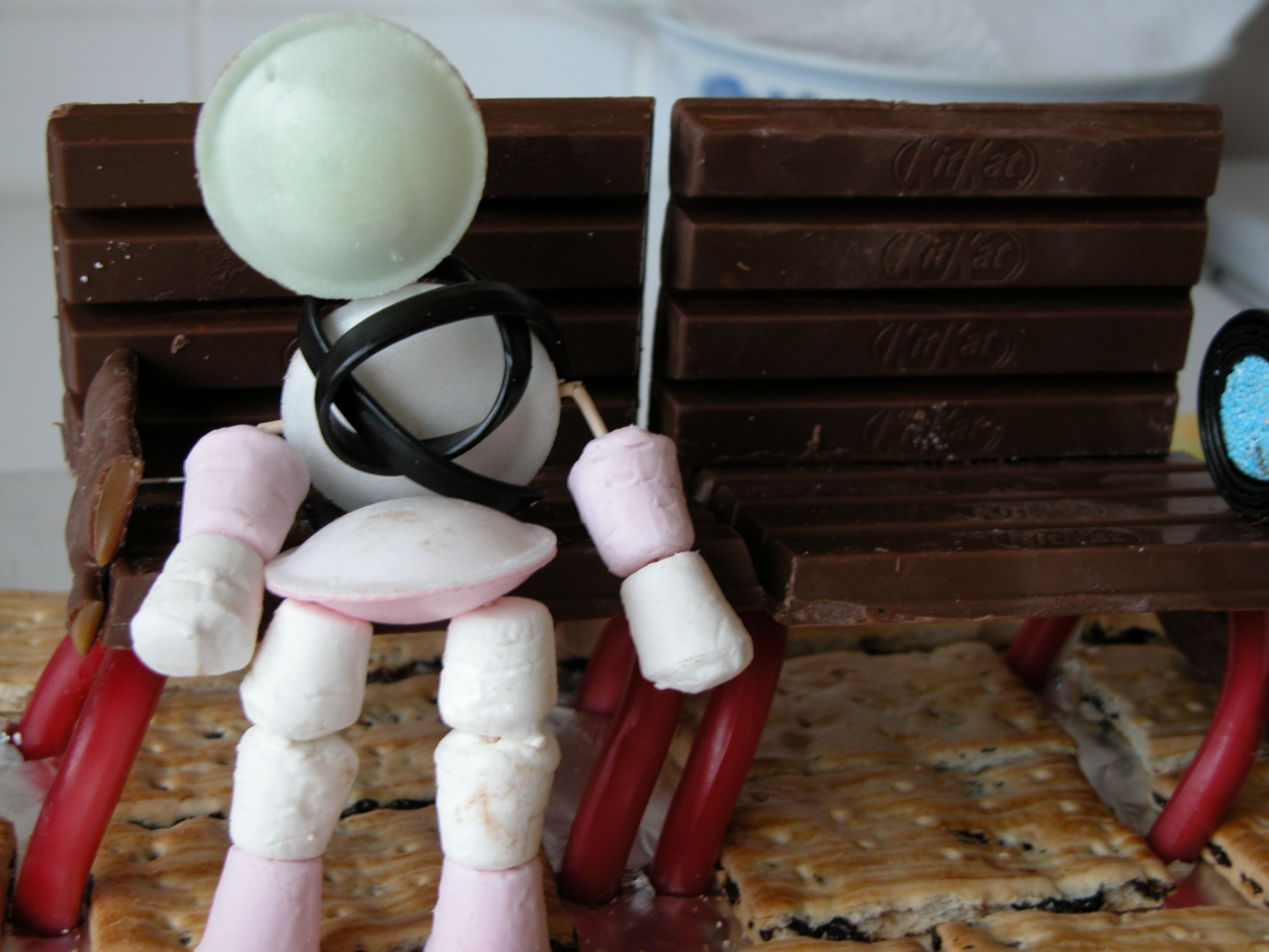 Kit Kat Bench : 7 Steps (with Pictures) - Instructables