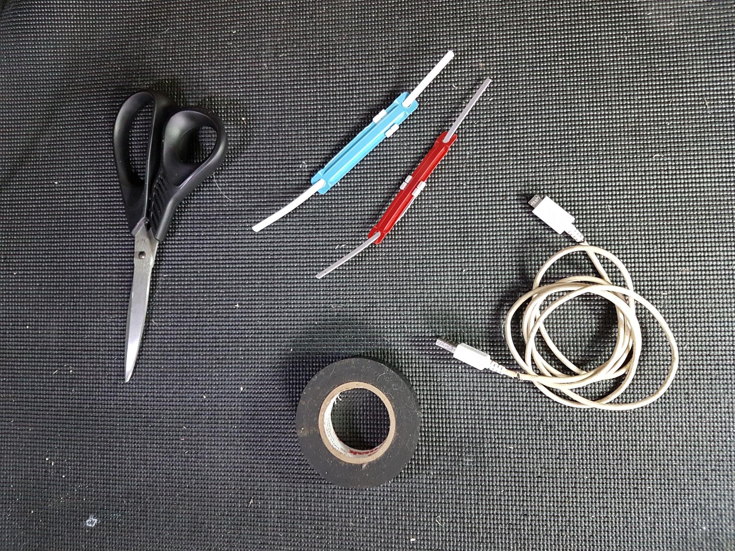 Super Simple USB Charger Repair : 4 Steps - Instructables