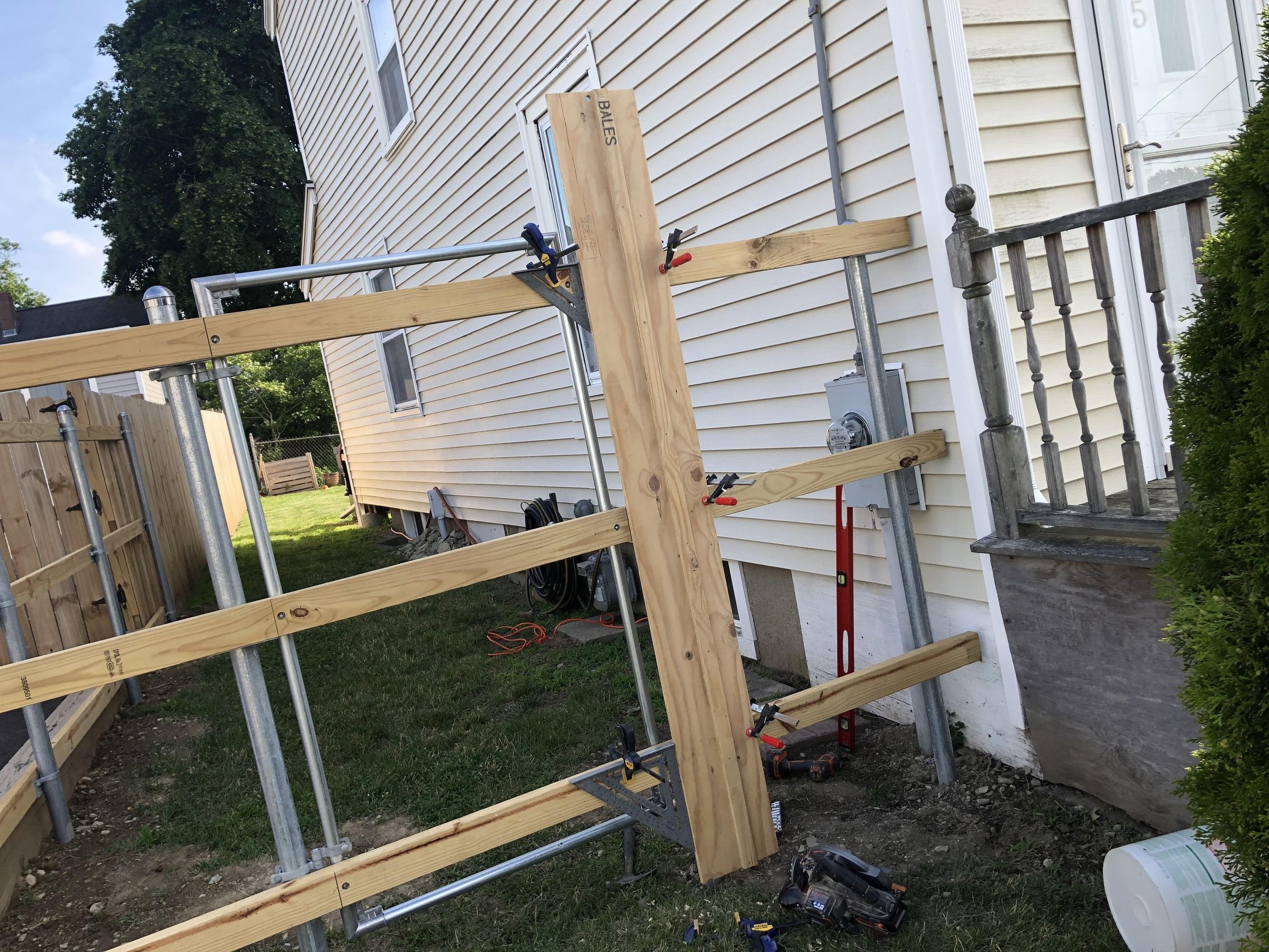 Concealed Gate and Pivoting Slide Bolt : 10 Steps (with Pictures ...