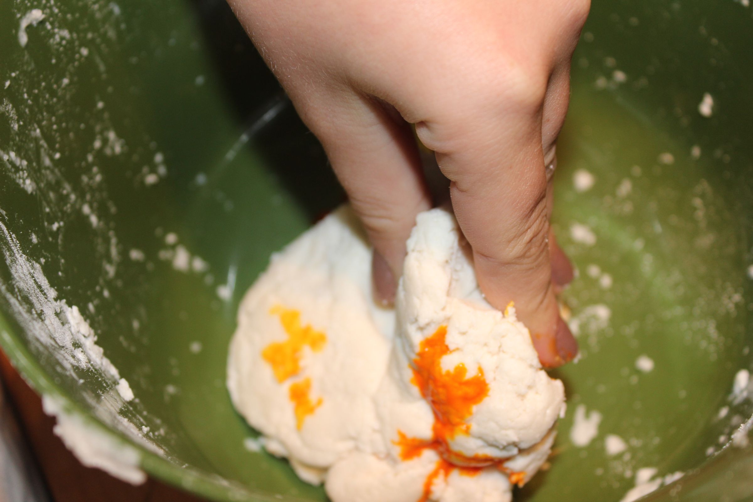 Salt Modeling Clay : 4 Steps - Instructables