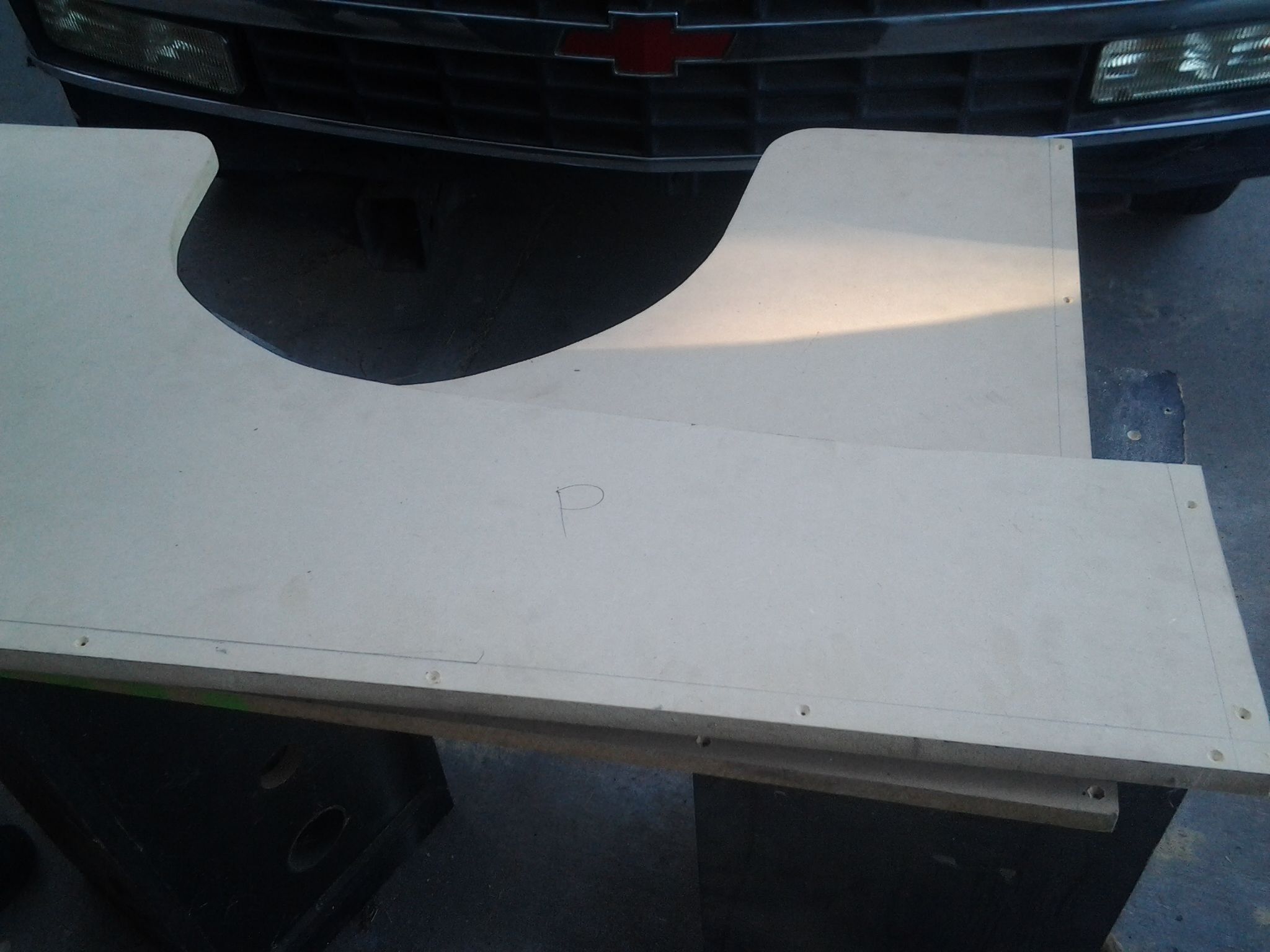 How to Build a Fiberglass Sub Box : 11 Steps (with Pictures ...