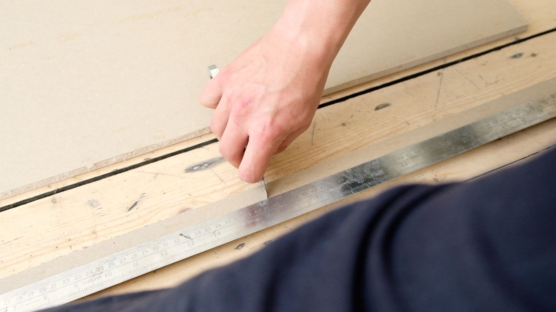 Making a Bedside Table Out of Drywall : 11 Steps - Instructables