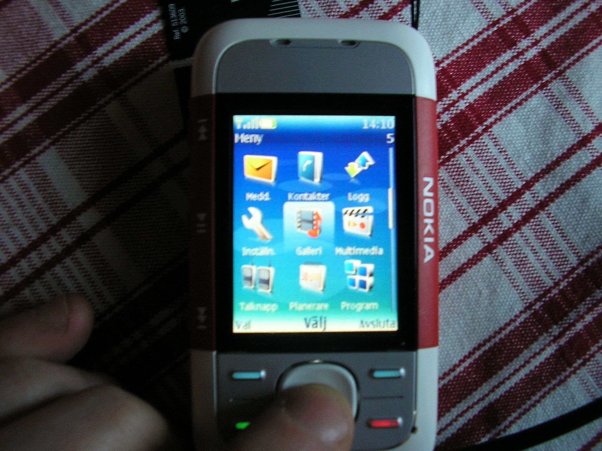 Flash Gordon Conquers the Nokia 5300 : 5 Steps - Instructables