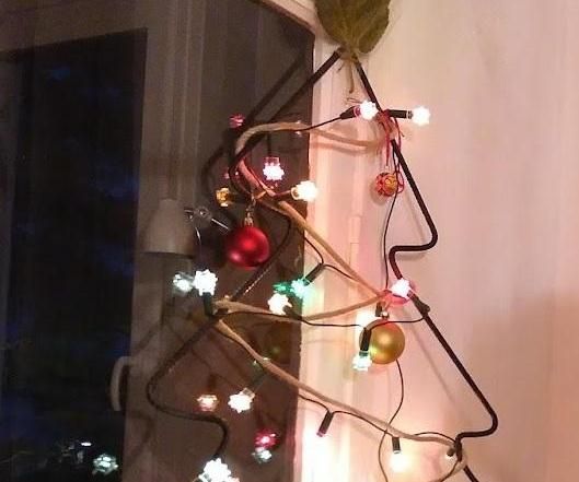 Simple Metal Christmas Tree : 7 Steps (with Pictures) - Instructables