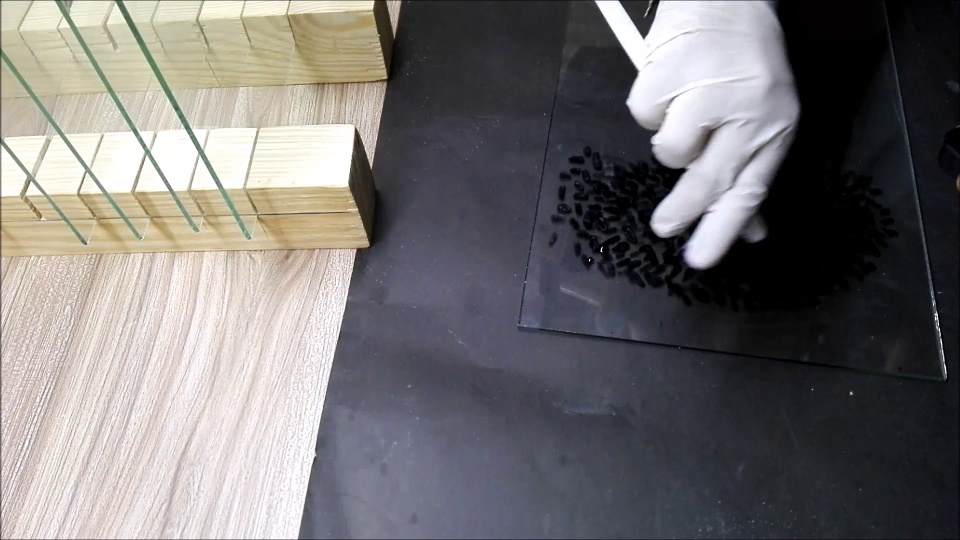 Layered Glass Art || 3d Glass Painting : 4 Steps - Instructables