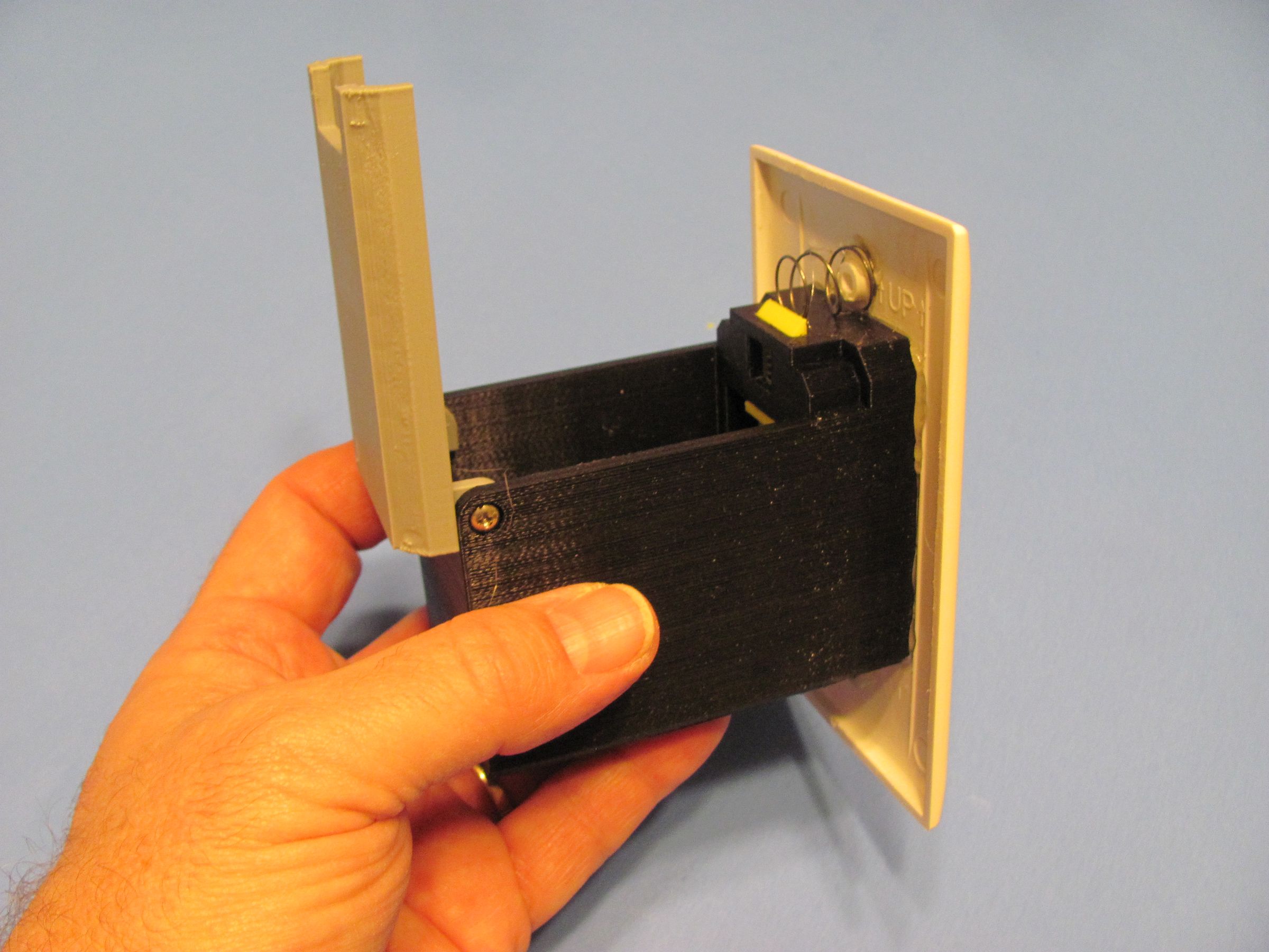 Phone Jack Secret Compartment : 7 Steps (with Pictures) - Instructables