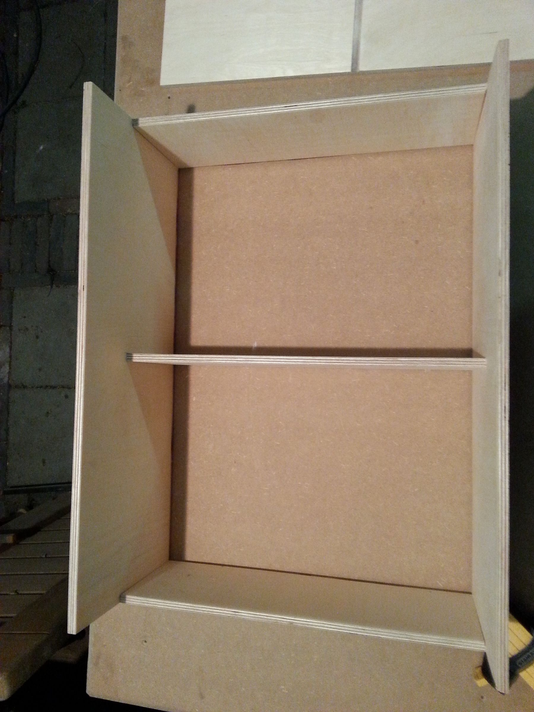 Make a Portable Workstation : 14 Steps (with Pictures) - Instructables