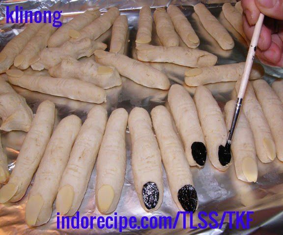 Severed Witches Finger Cookies (with Pictures) - Instructables