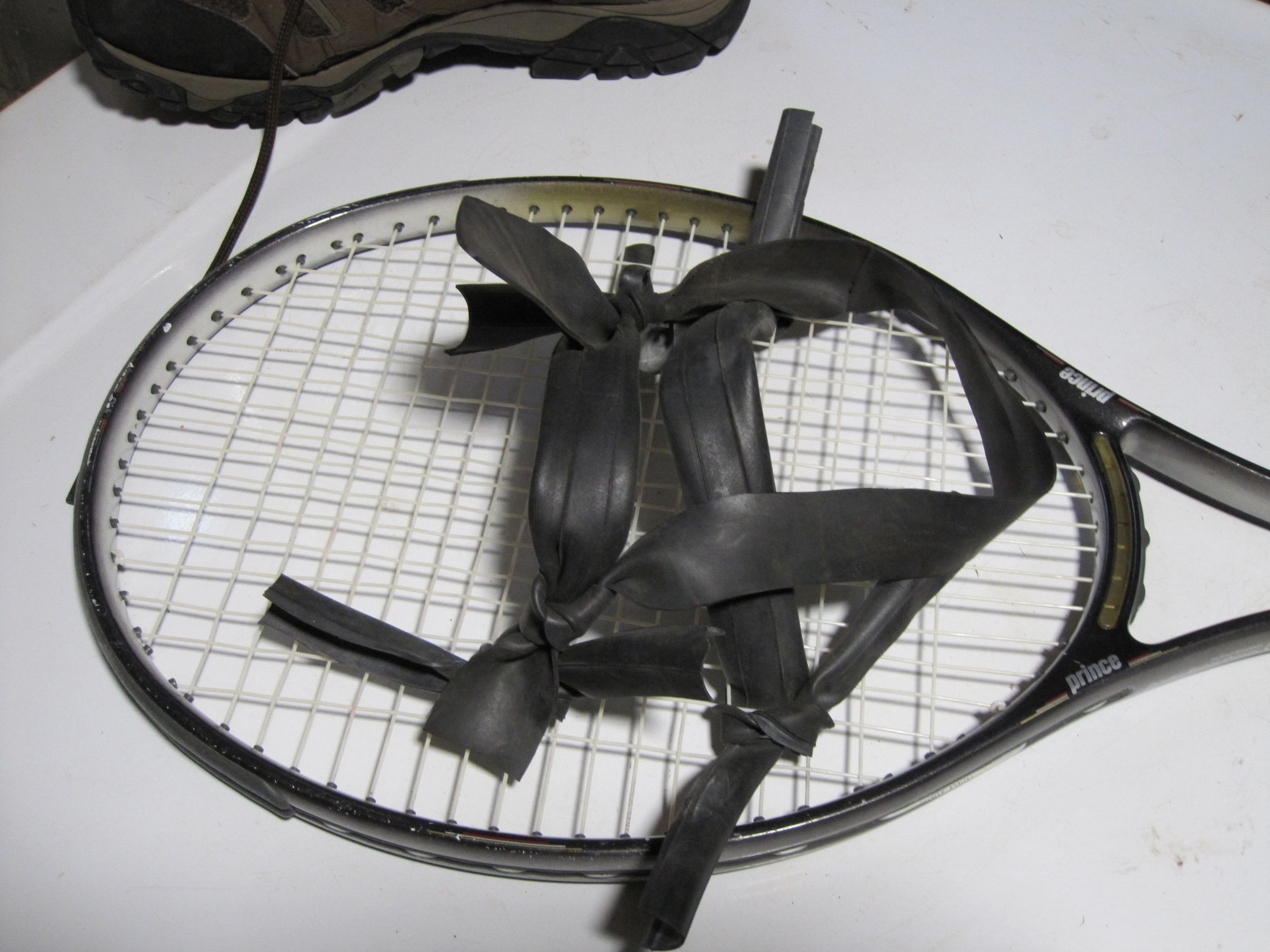 Snow Shoes From 2 Tennis Rackets and Bicycle Inner Tubes - Instructables