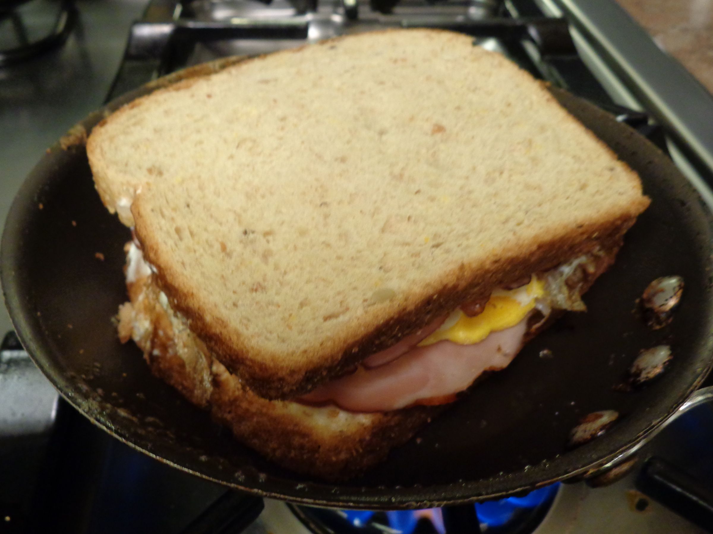 The Hag Sandwich : 6 Steps - Instructables